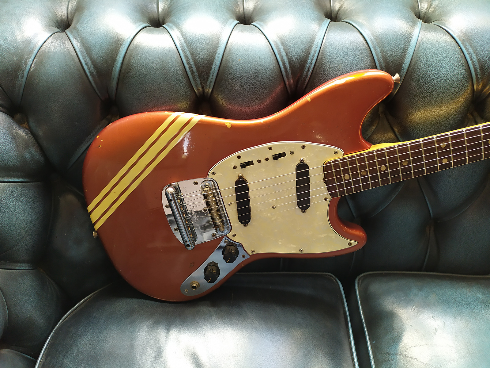 Mustang [1964-1982] - Fender Mustang [1964-1982] - Audiofanzine