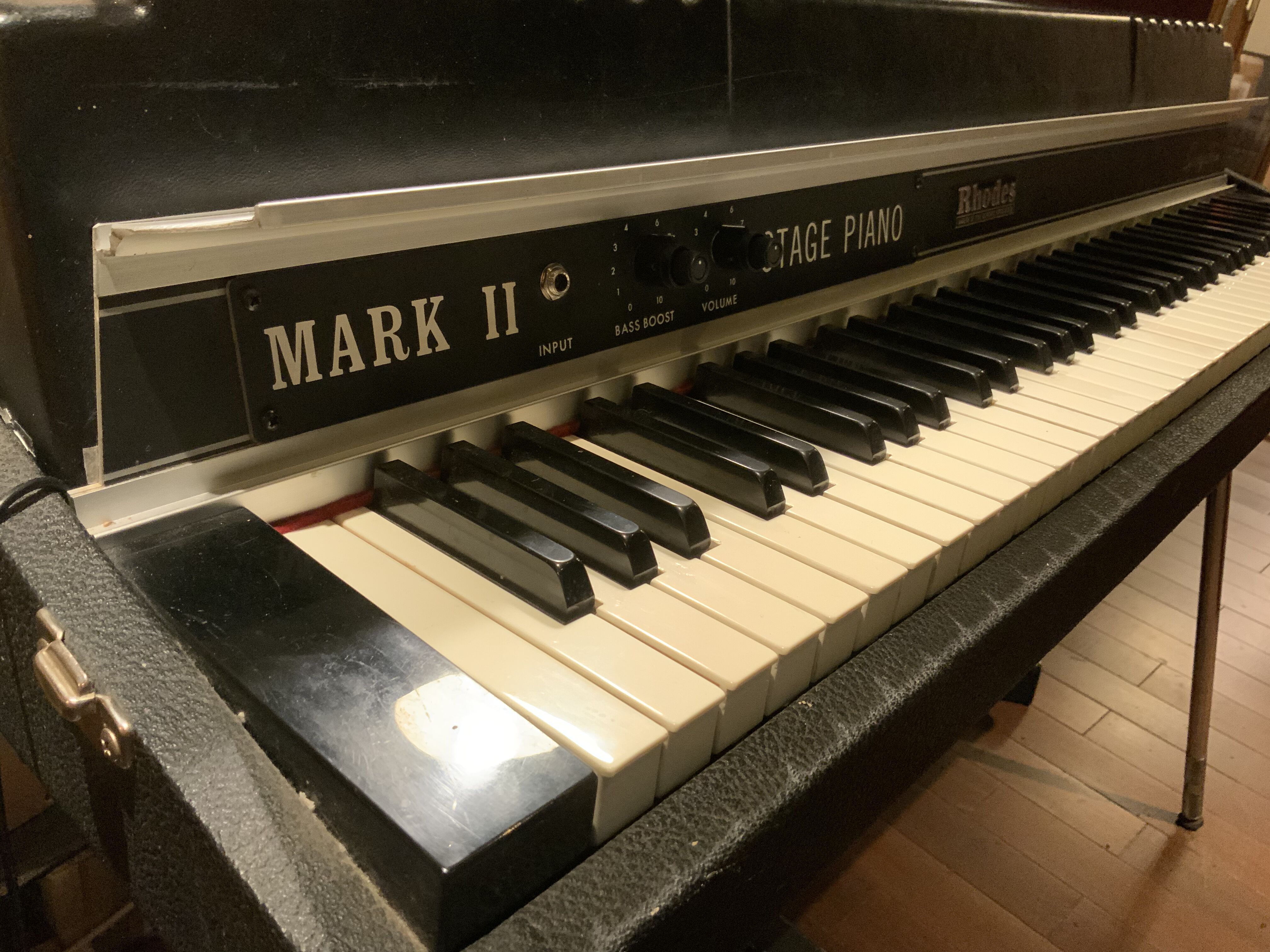 Rhodes Mark II Stage Piano - Fender Rhodes Mark II Stage Piano ...