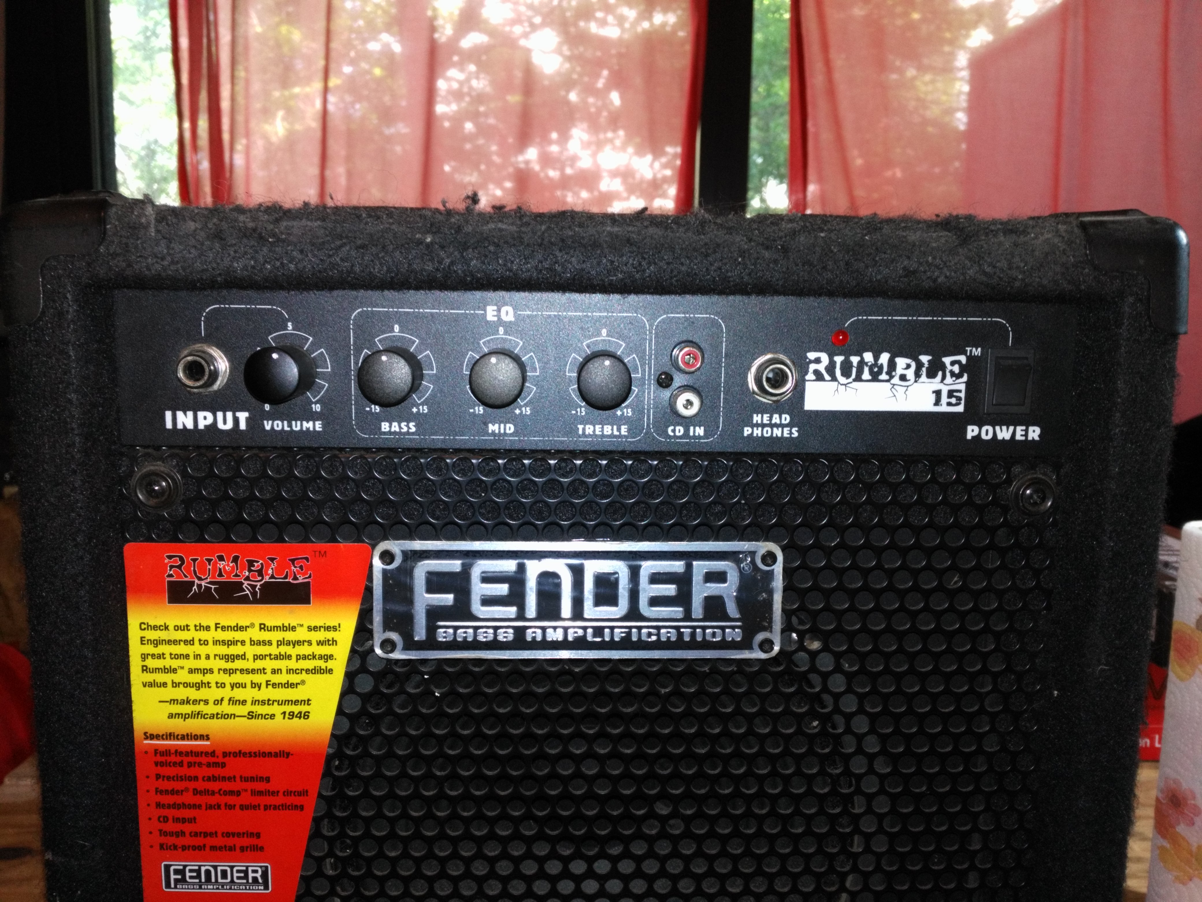 RUMBLE 15 COMBO - Fender Rumble 15 Combo - Audiofanzine