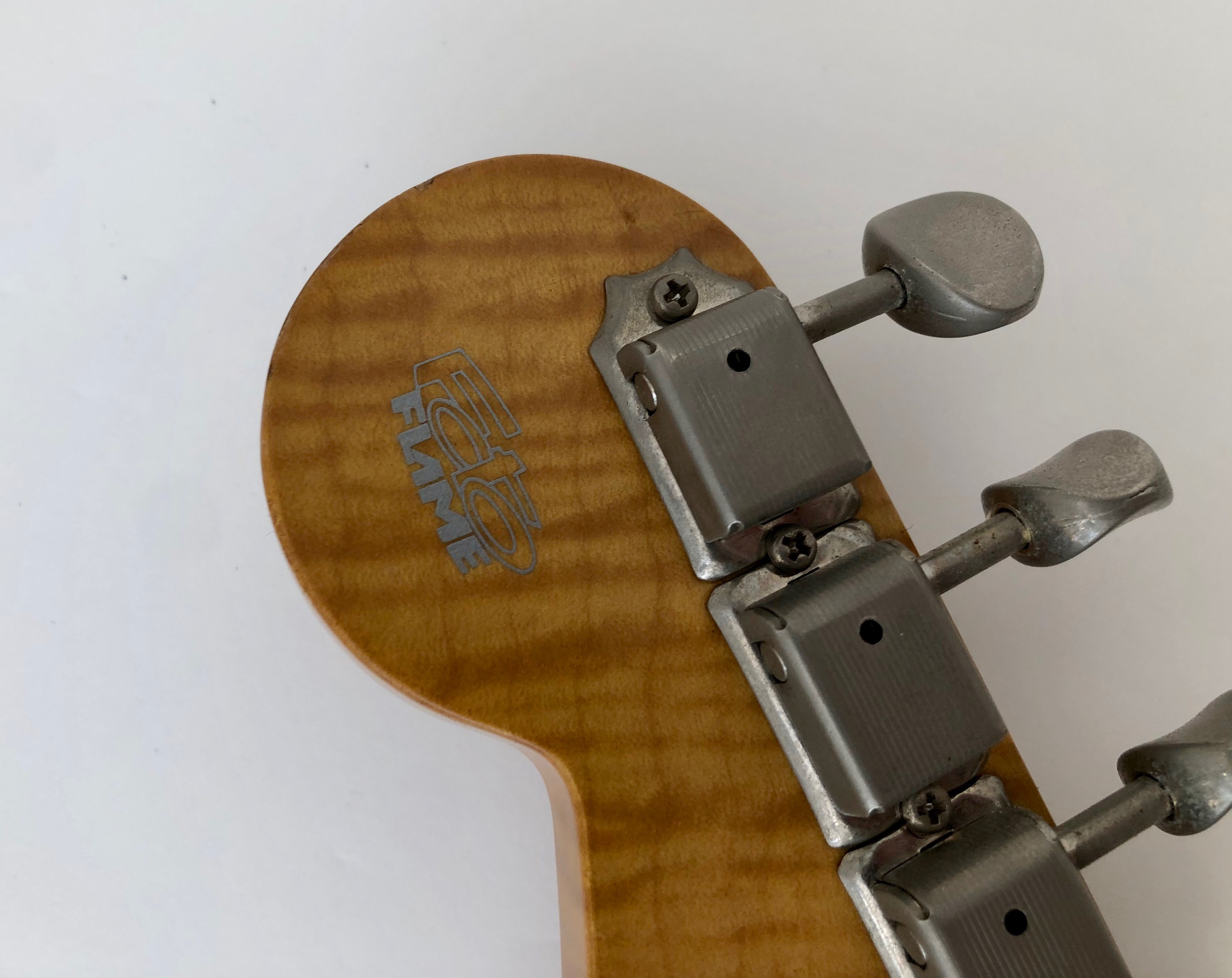 ST-54 - Fender ST-54 - Audiofanzine