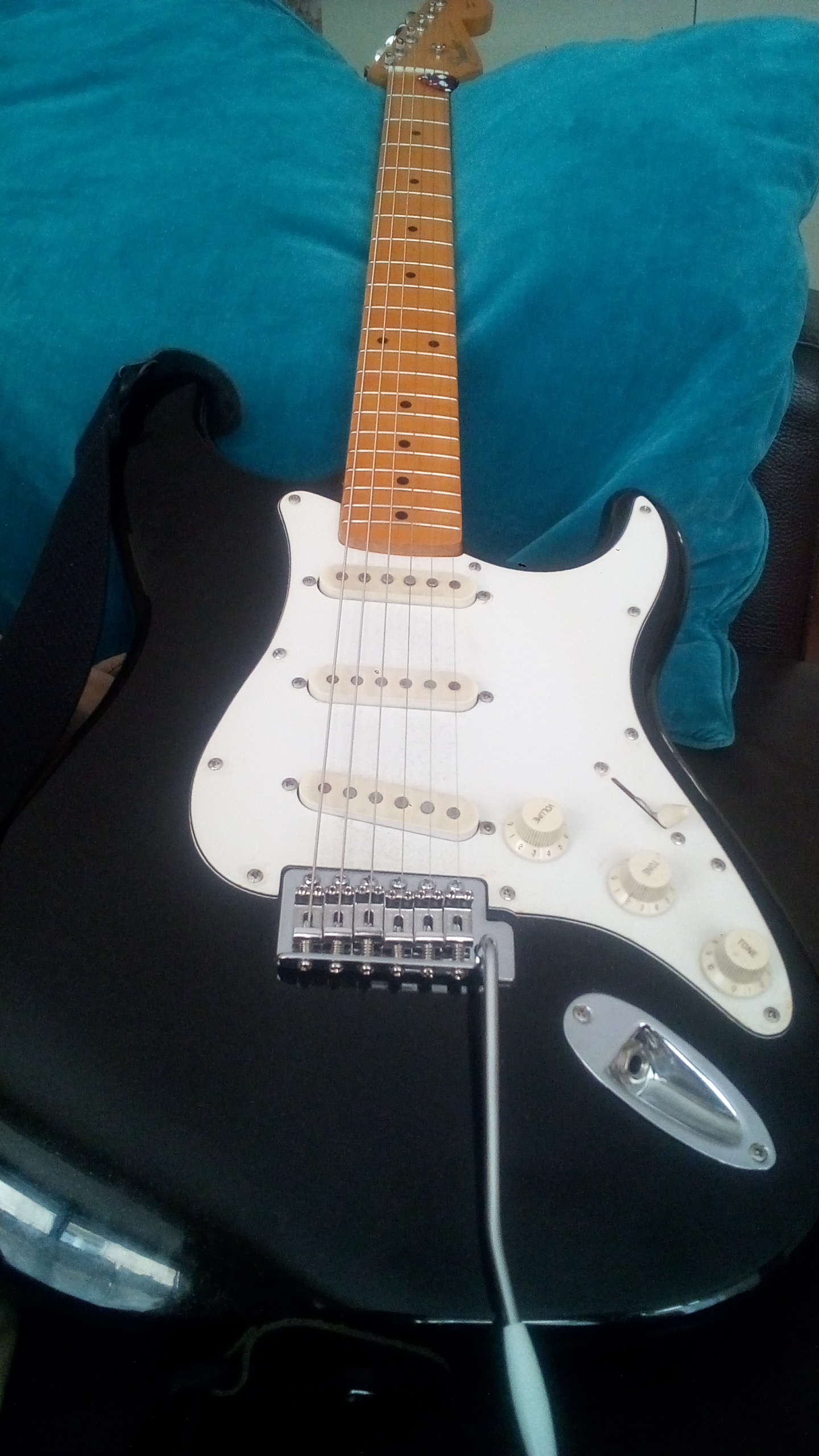 Standard Stratocaster [1990-2005] Fender - Audiofanzine