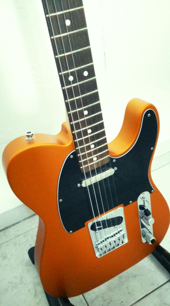 STANDARD TELECASTER SATIN - Fender Standard Telecaster Satin - Audiofanzine