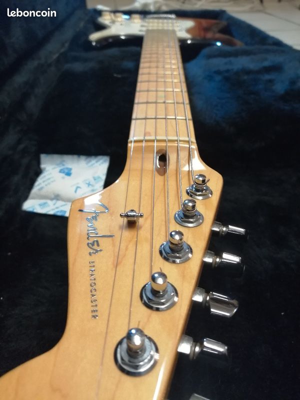 Strat Plus Deluxe [1989-1999] Fender - Audiofanzine