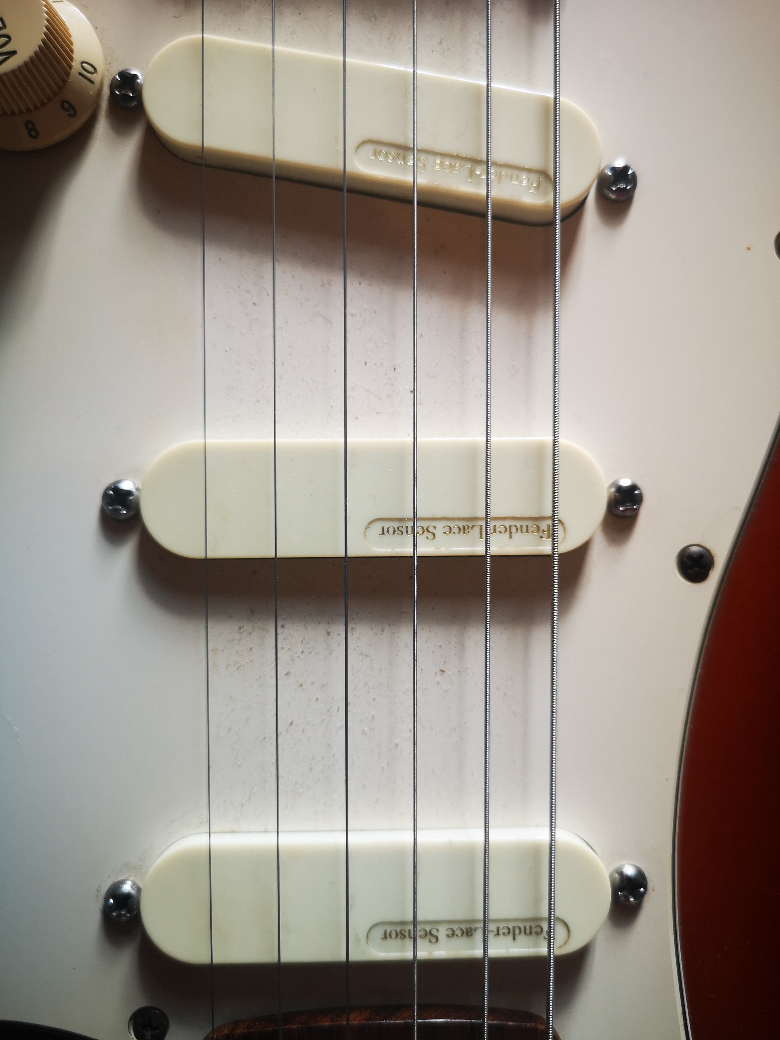 Strat Plus Deluxe [1989-1999] Fender - Audiofanzine