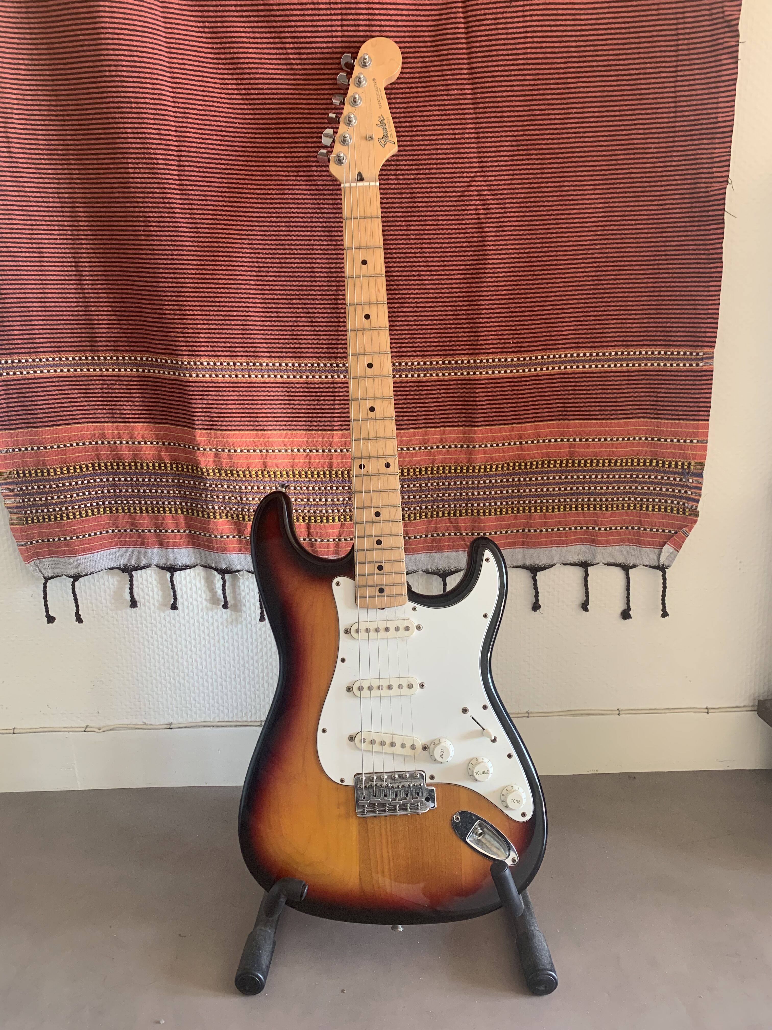 Stratocaster Japan - Fender Stratocaster Japan - Audiofanzine