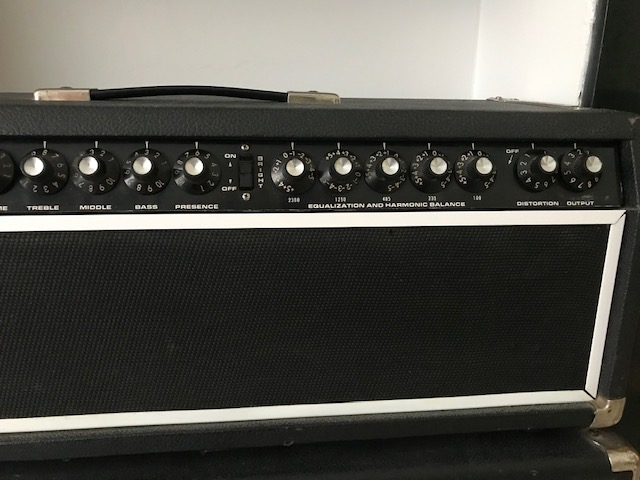 Super Twin Reverb - Fender Super Twin Reverb - Audiofanzine