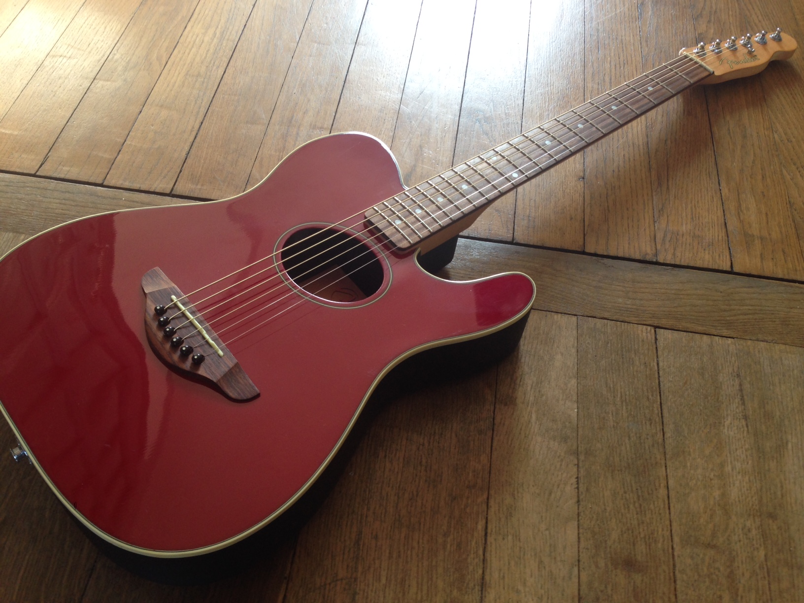 TELECOUSTIC [2000-2005] - Fender Telecoustic [2000-2005] - Audiofanzine