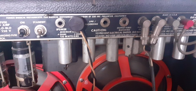 Twin Reverb "Silverface" [1968-1982] Fender - Audiofanzine