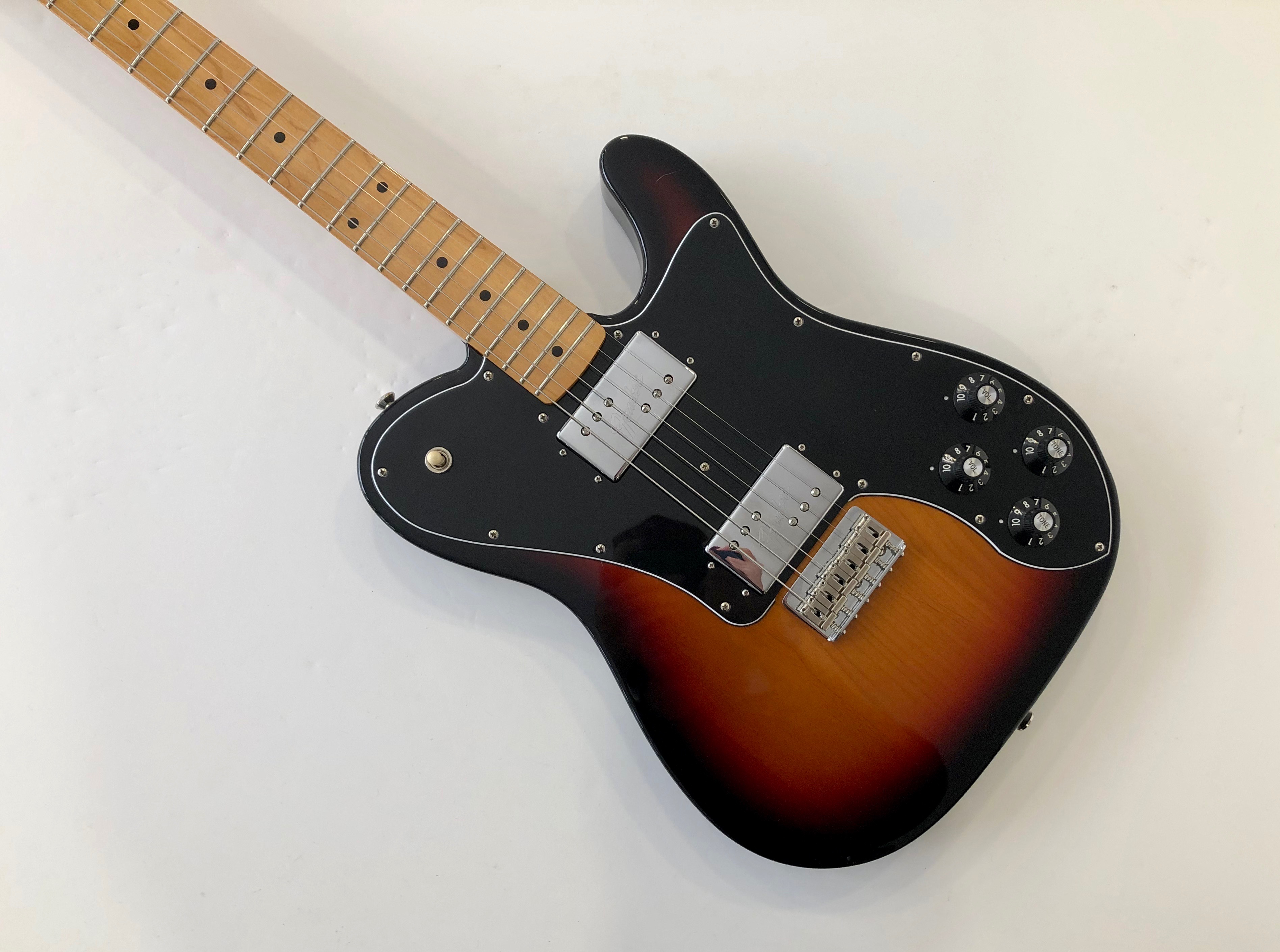 Vintera '70s Telecaster Deluxe Fender - Audiofanzine