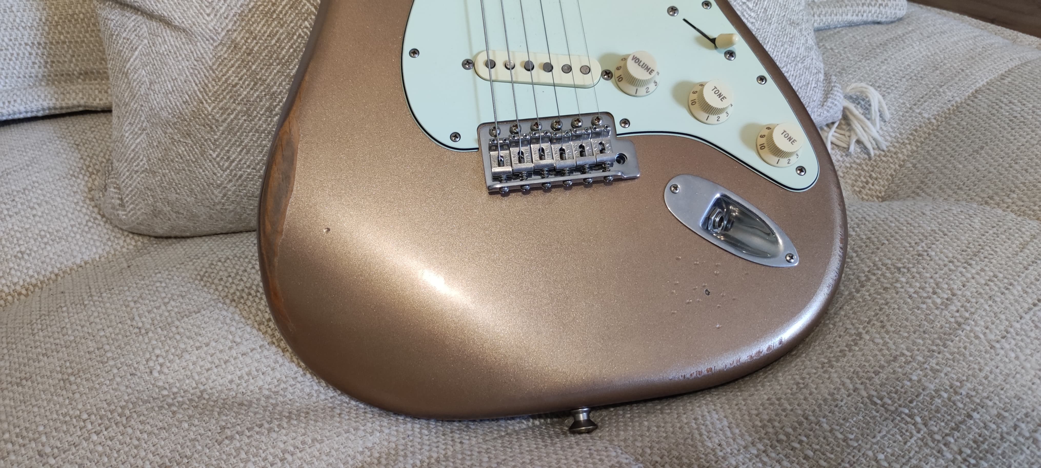Vintera Stratocaster Review , Avis d’utilisateurs : Fender Vintera ’50s ...