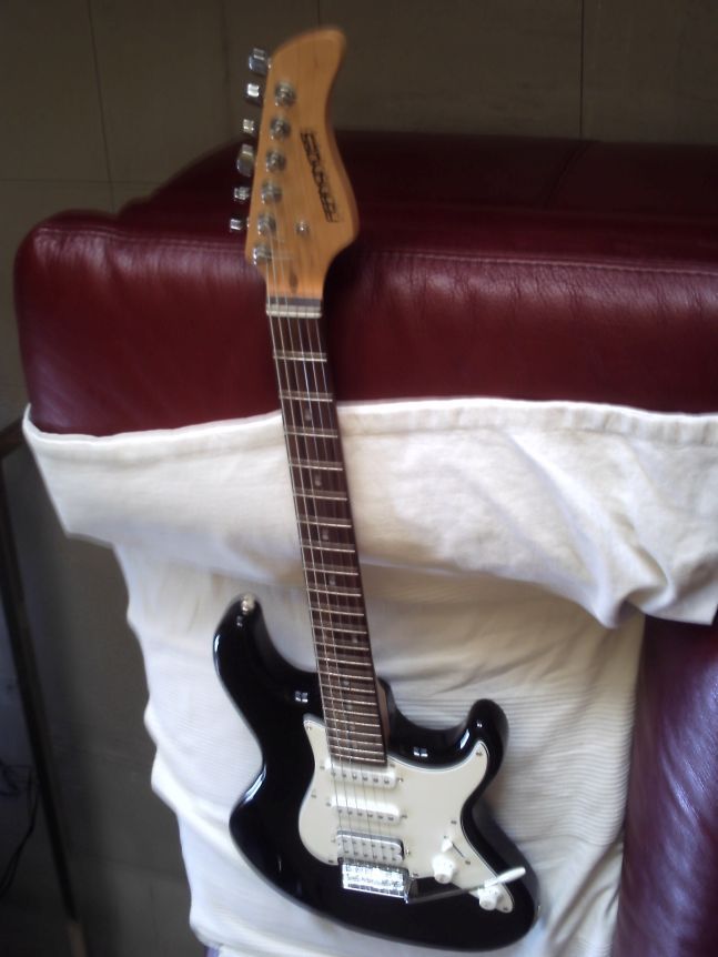 REVOLVER CLASSIC SERIES - Fernandes Revolver Classic Series - Audiofanzine