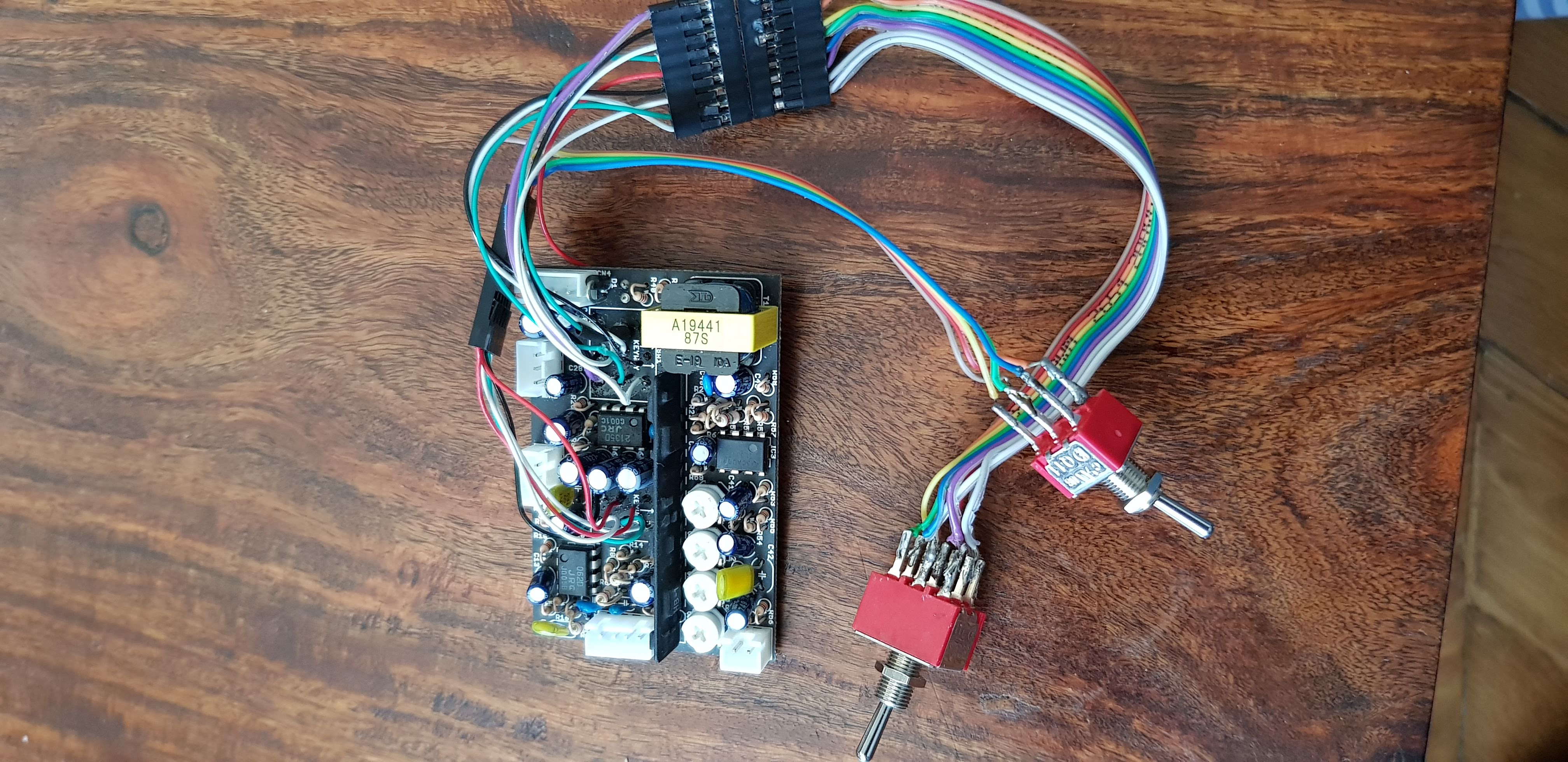 Sustainer FSK-401 - Fernandes Sustainer FSK-401 - Audiofanzine