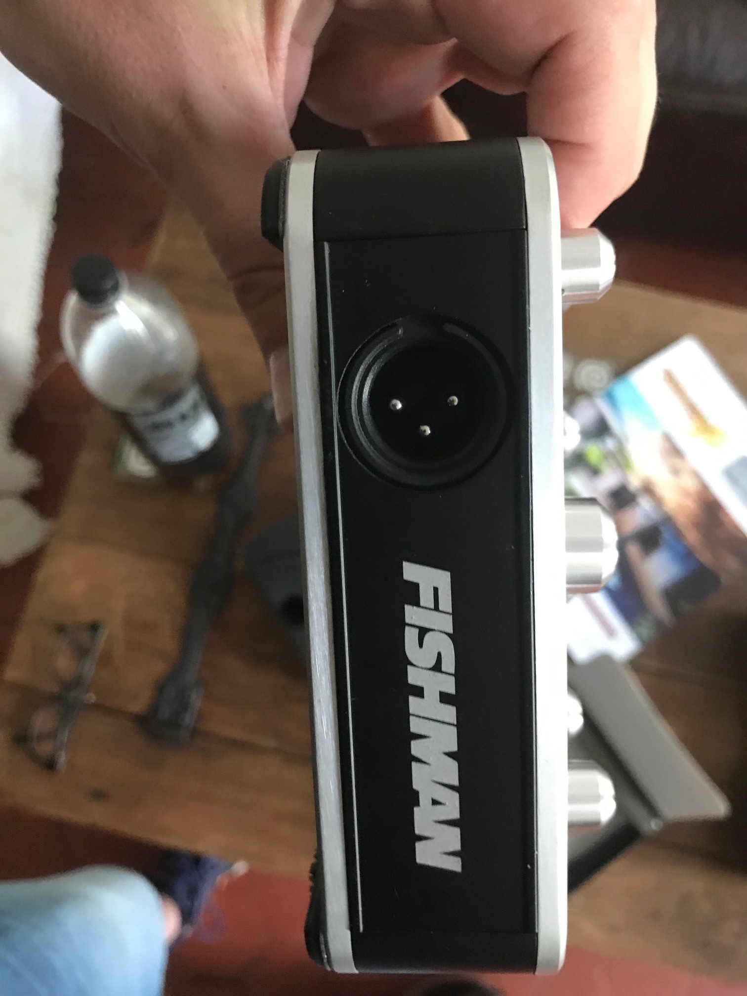 AURA SPECTRUM DI - Fishman Aura Spectrum DI - Audiofanzine