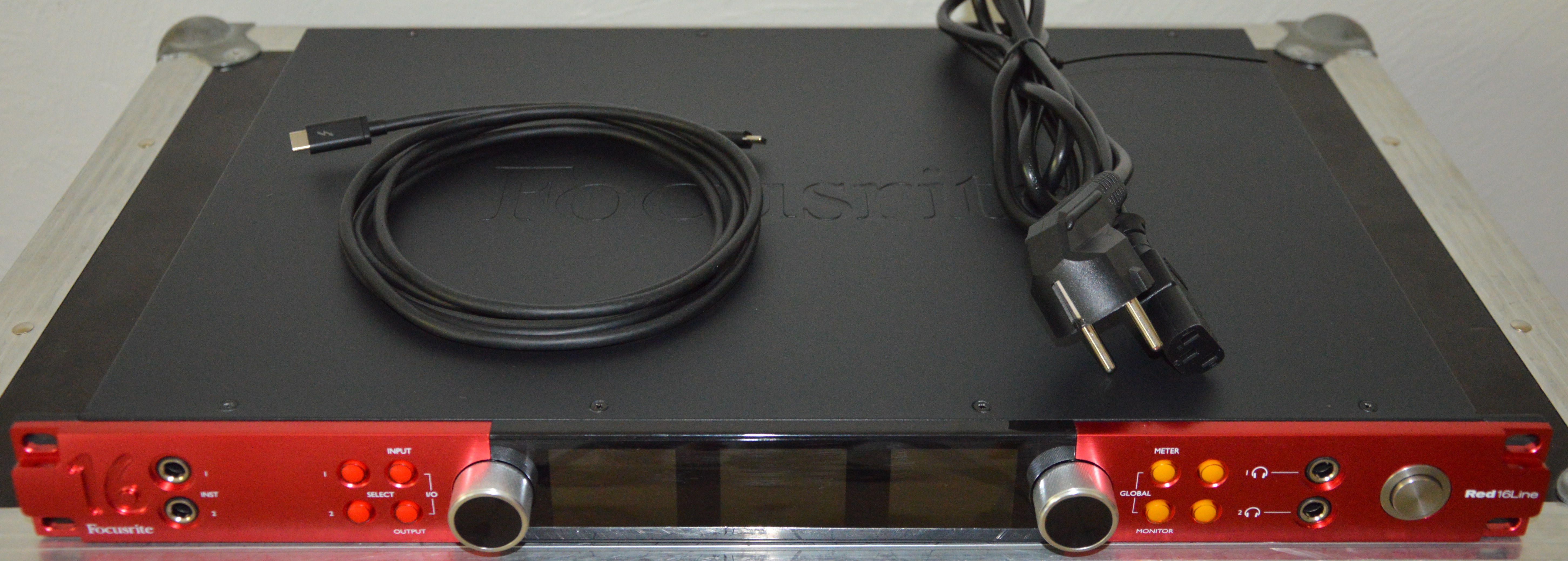 Red 16Line - Focusrite Red 16Line - Audiofanzine