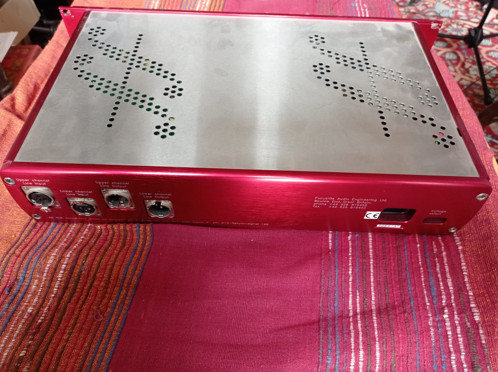 Red 3 Dual Compressor/Limiter Focusrite - Audiofanzine