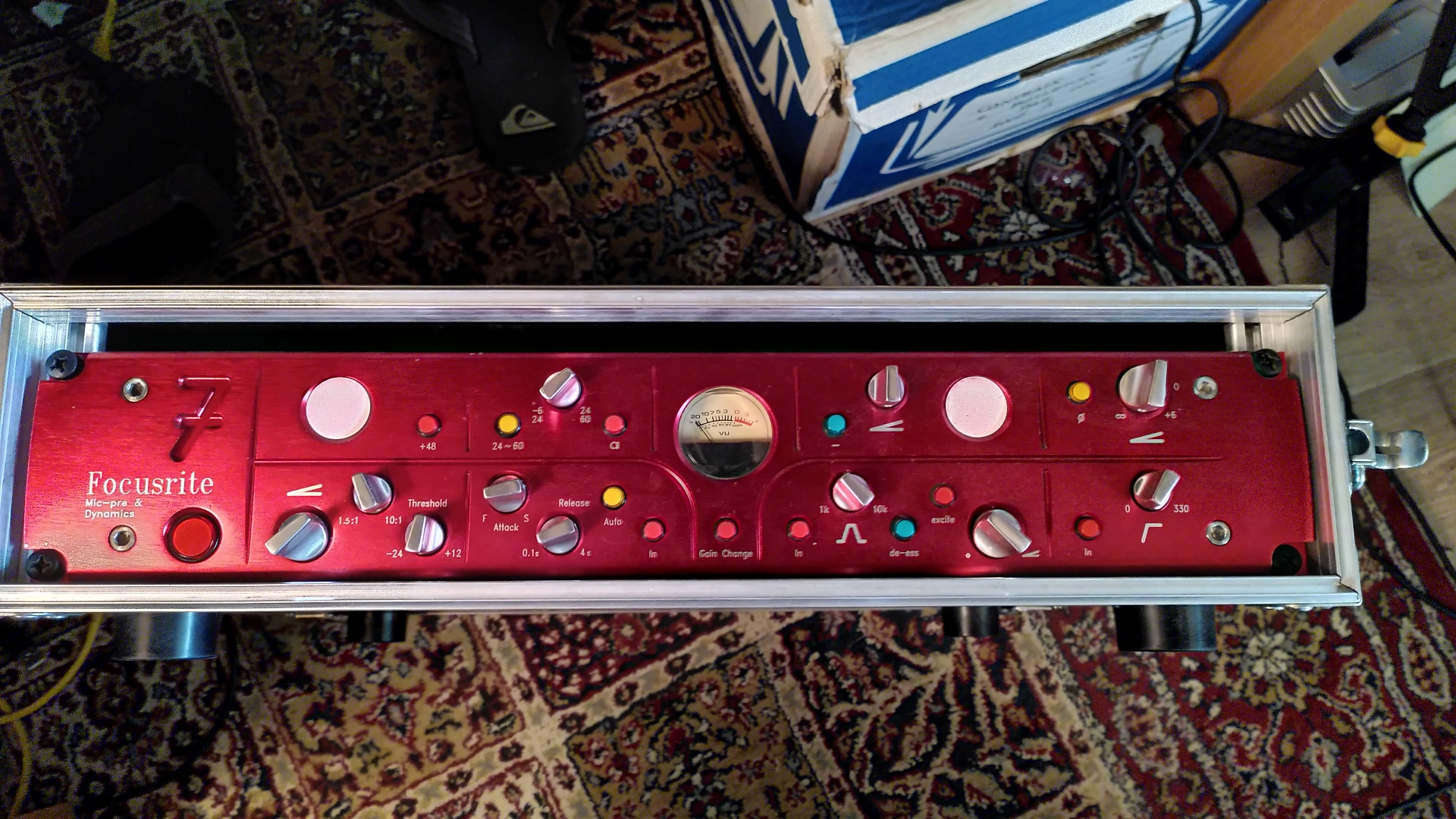 Red 7 Mono Mic-Pre & Dynamics Focusrite - Audiofanzine