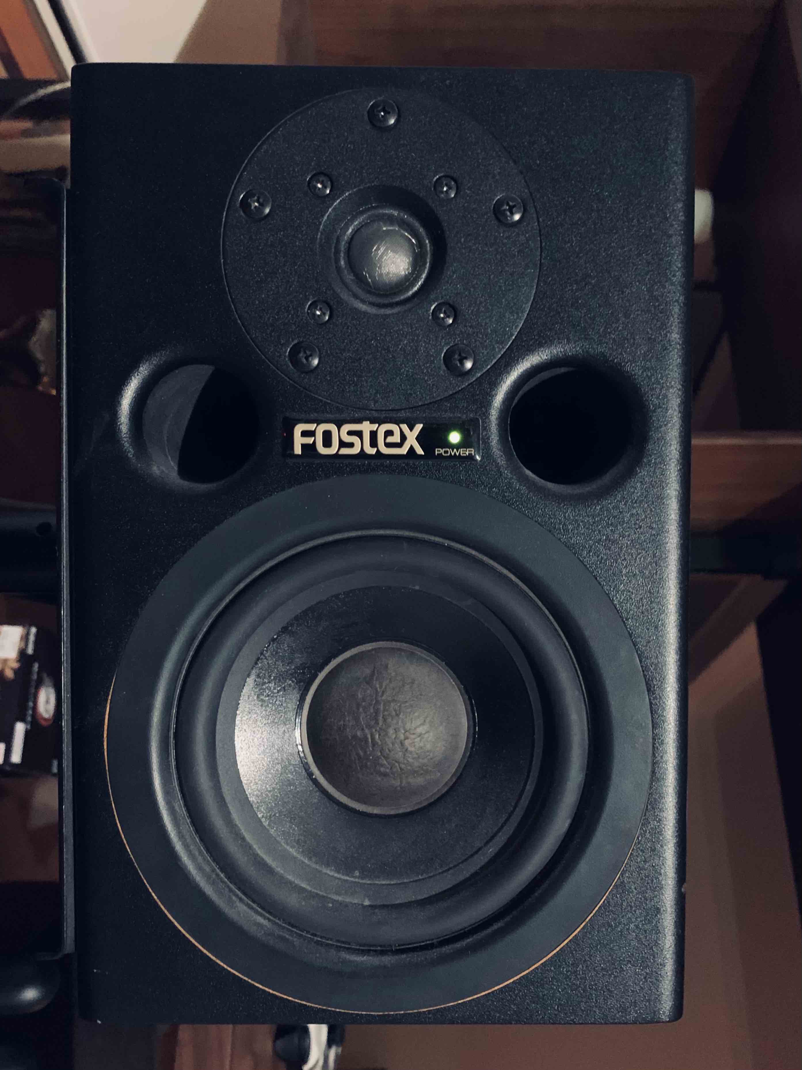 PM0.5 - Fostex PM0.5 - Audiofanzine