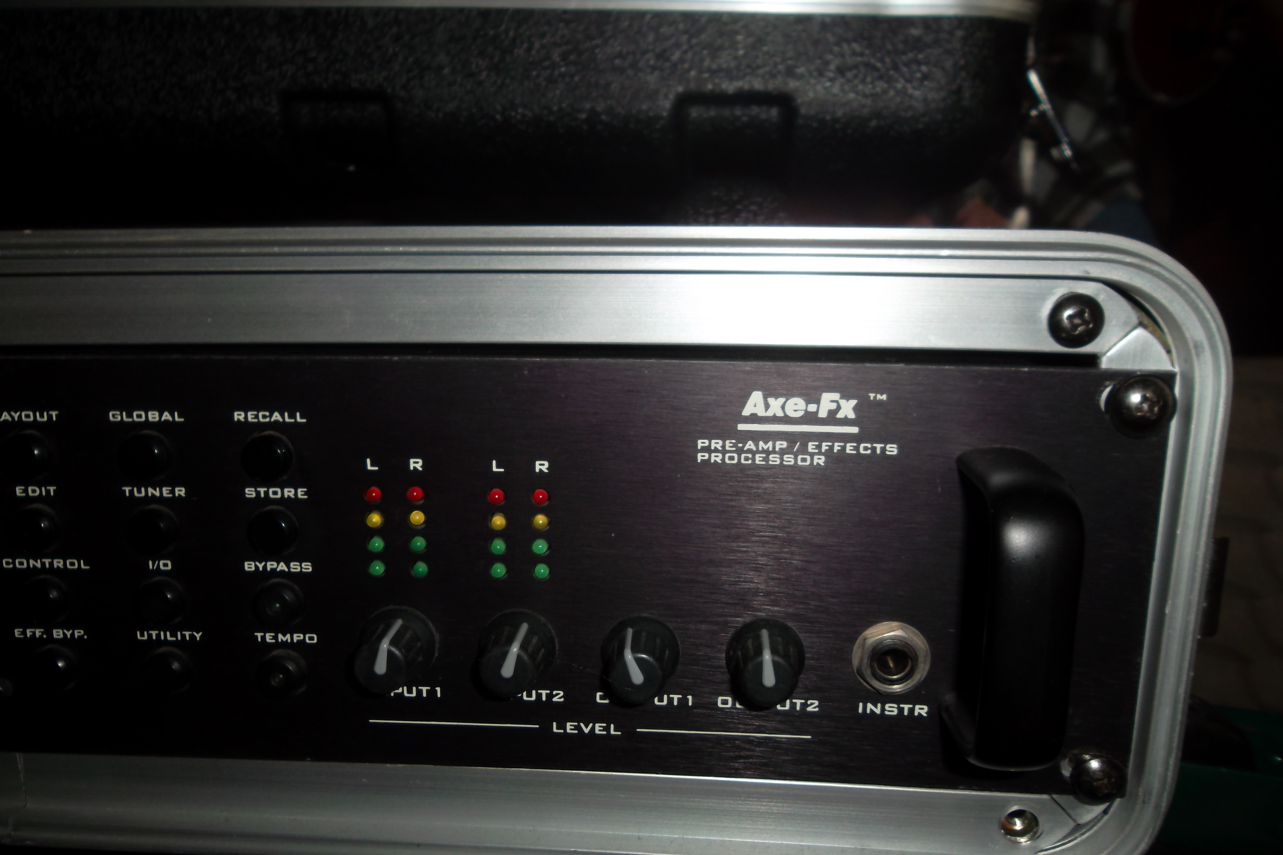 AXE-FX - Fractal Audio Systems Axe-Fx - Audiofanzine