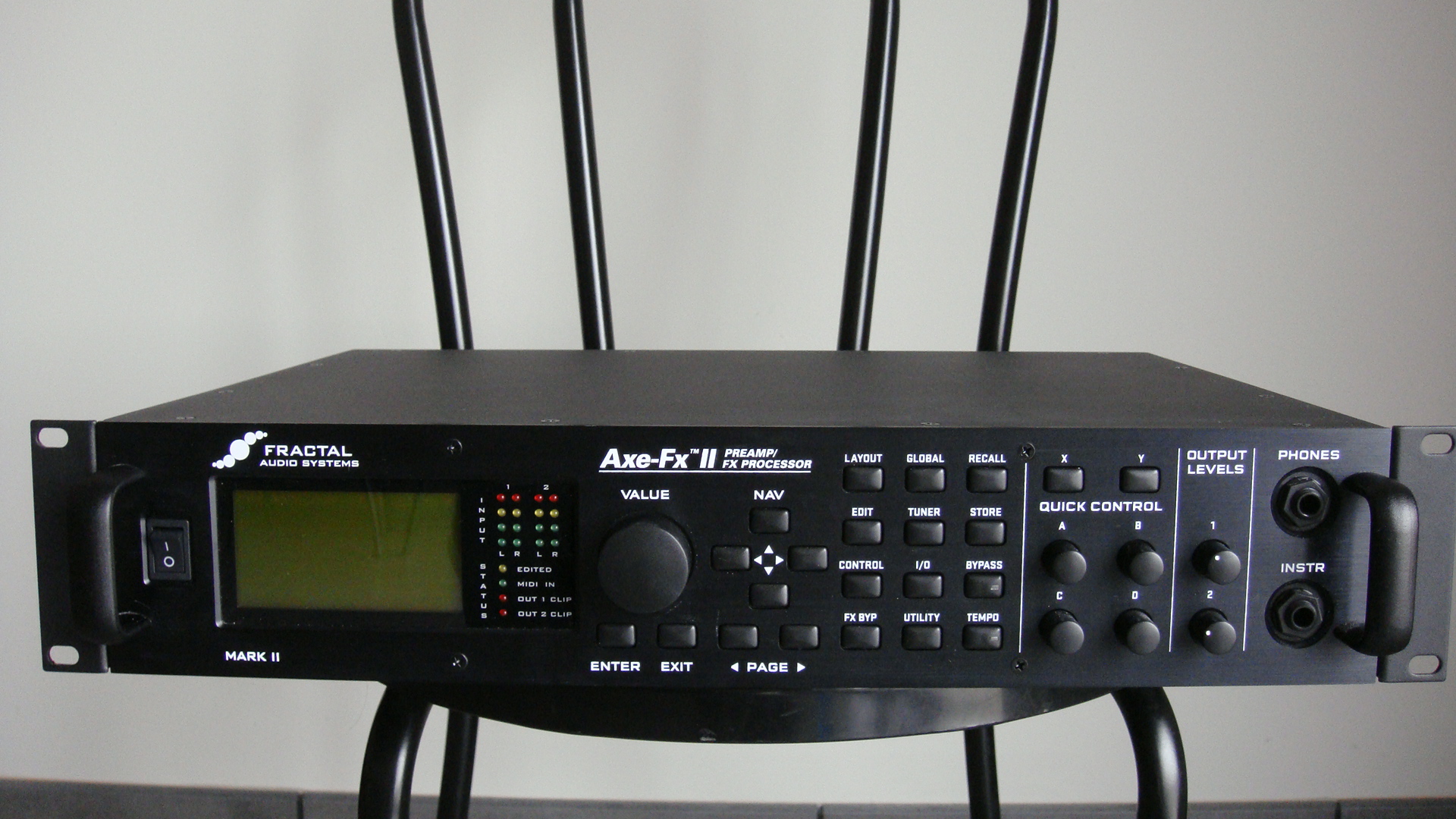 Photo Fractal Audio Systems Axe-Fx II : Fractal Audio Systems Axe-Fx II ...