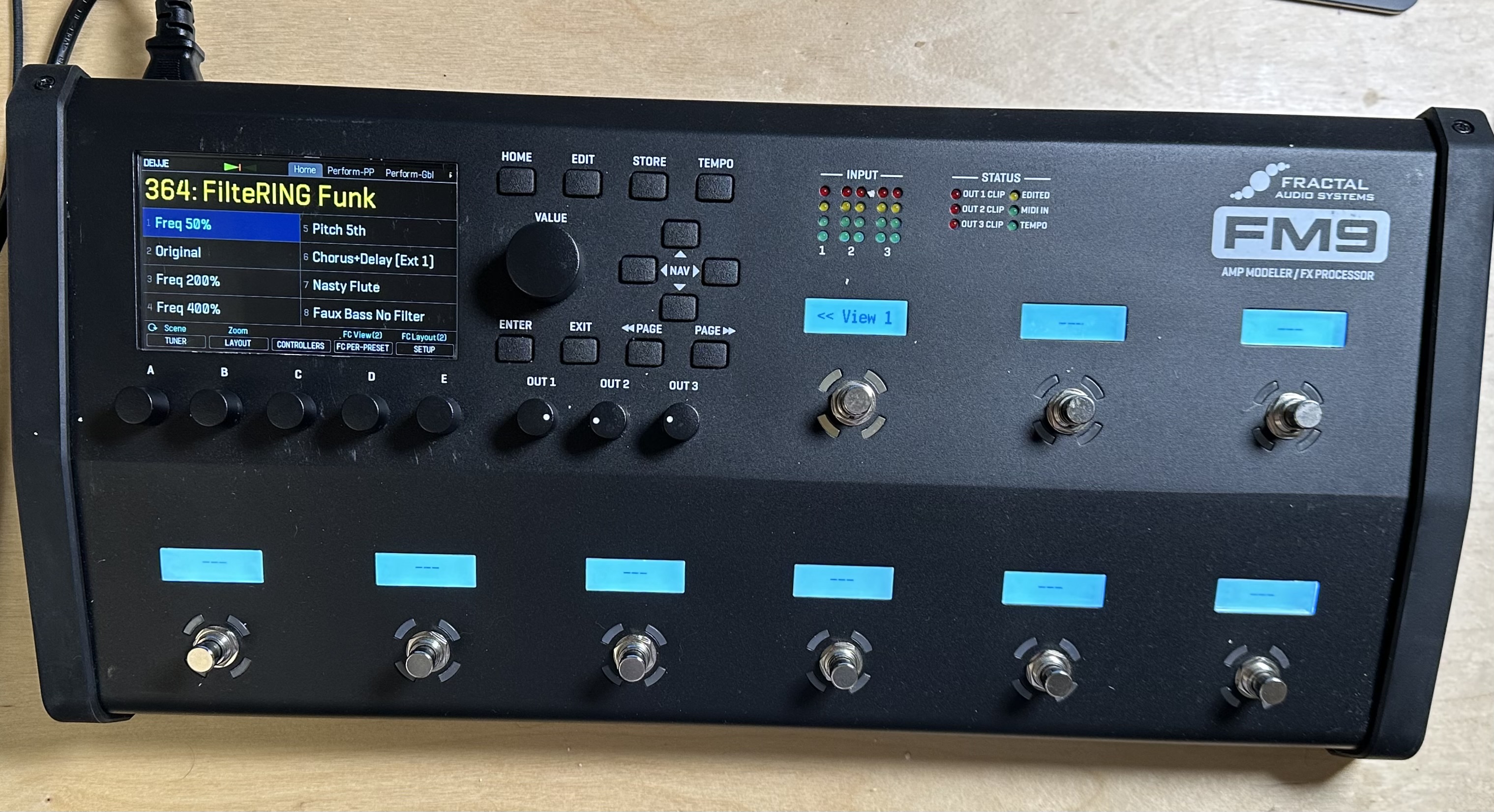 FM9 Turbo - Fractal Audio Systems FM9 Turbo - Audiofanzine