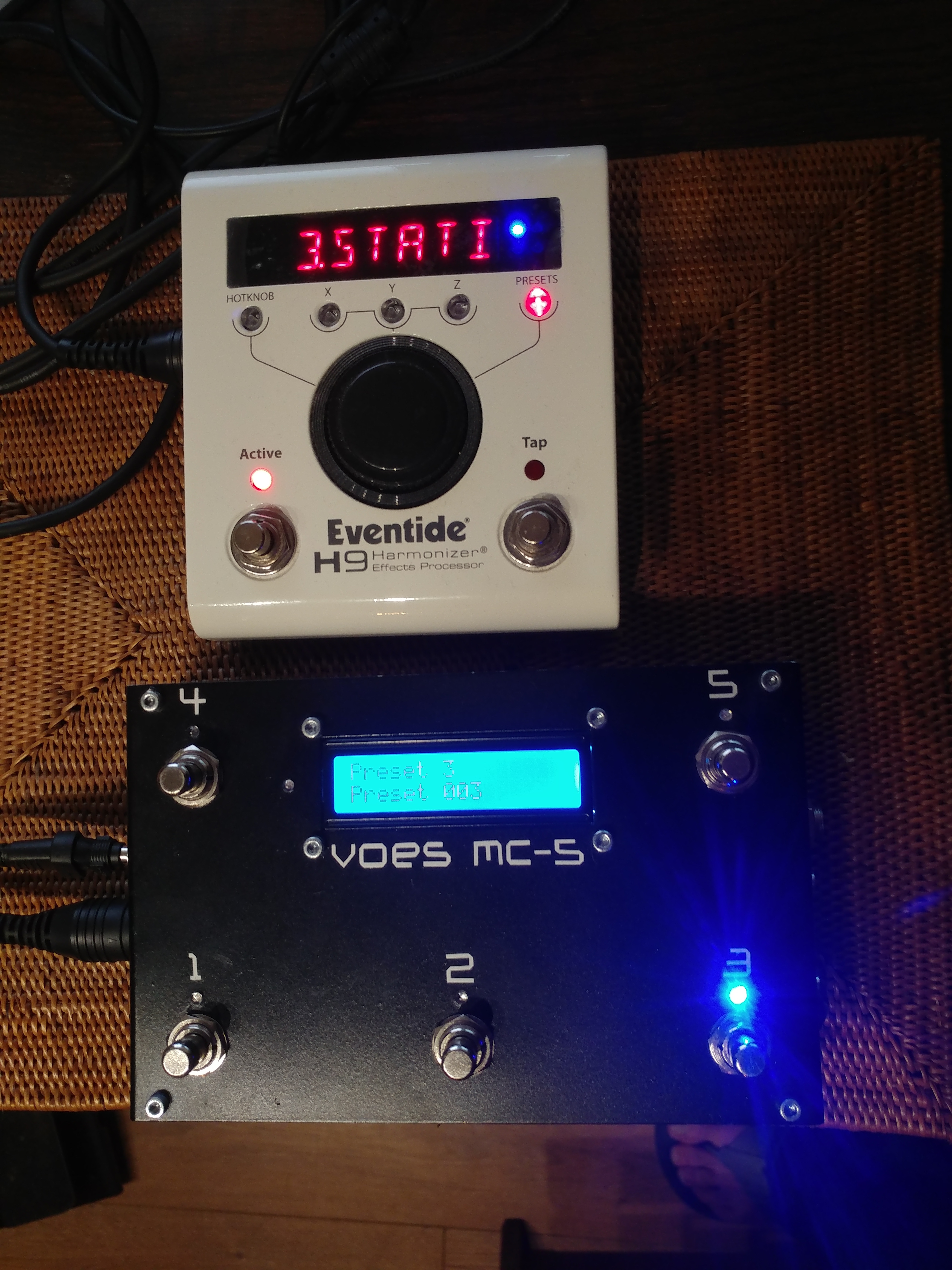 MFC-101 - Fractal Audio Systems MFC-101 - Audiofanzine