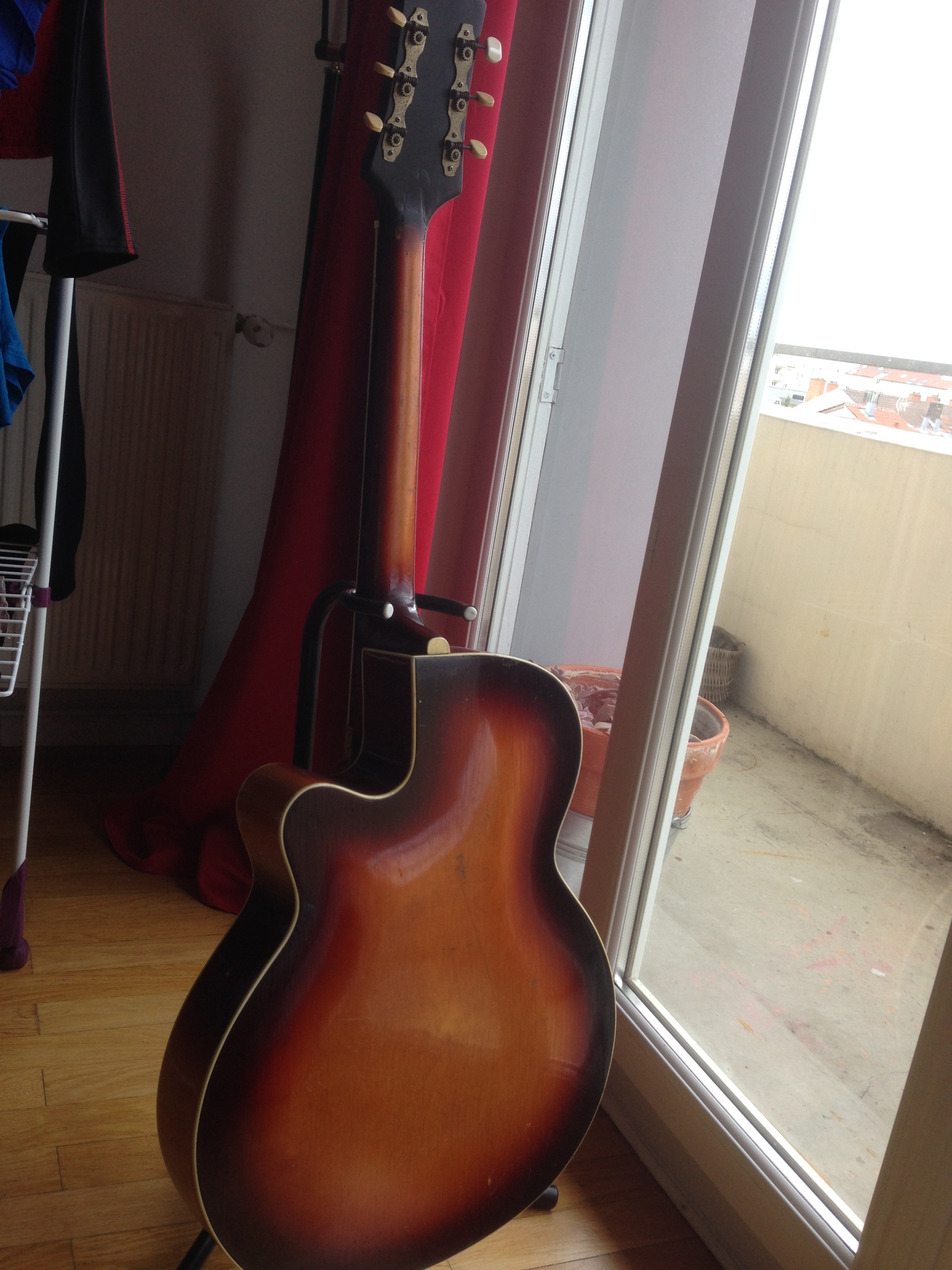 STELLA 5/53 - Framus Stella 5/53 - Audiofanzine