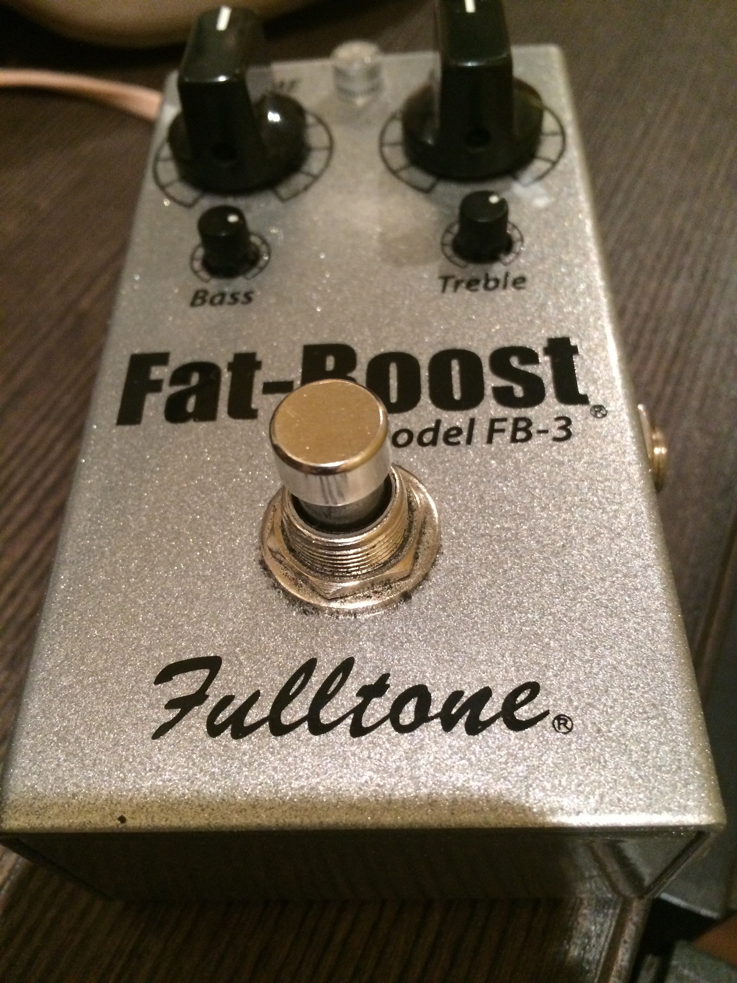 FAT-BOOST FB-3 - Fulltone Fat-Boost FB-3 - Audiofanzine