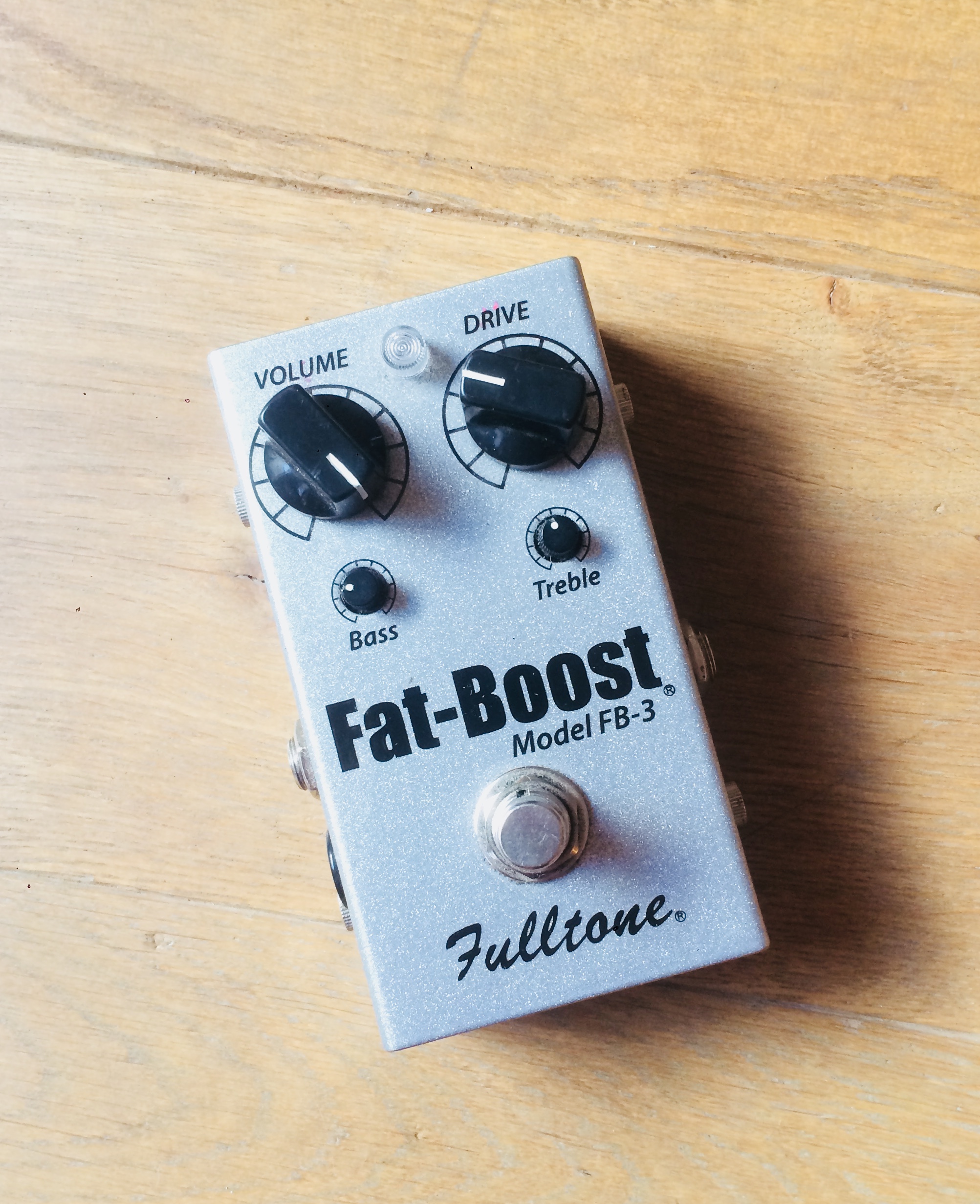 Fat-Boost FB-3 - Fulltone Fat-Boost FB-3 - Audiofanzine