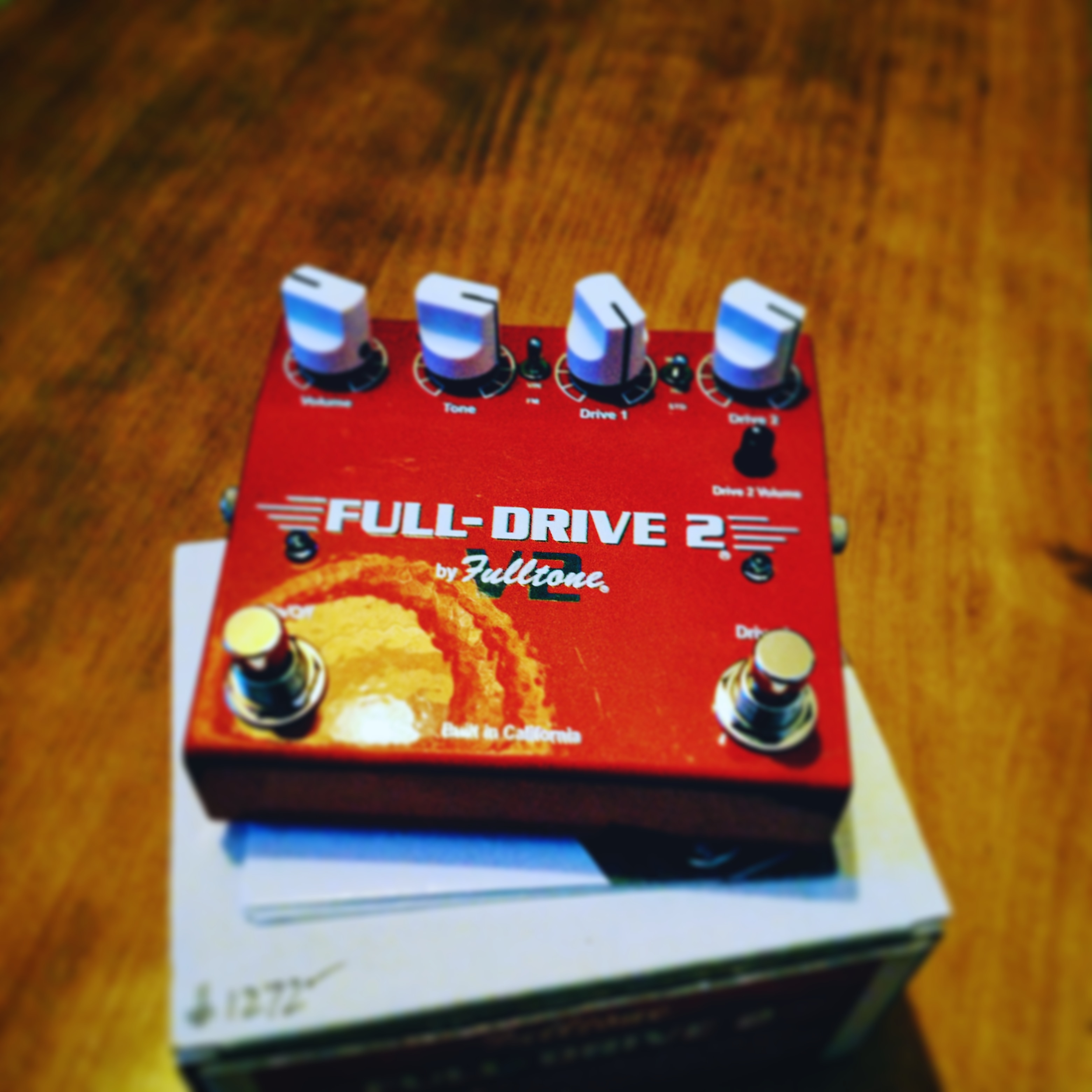 Full-Drive 2 - 10th Anniversary Mosfet Edition Fulltone - Audiofanzine