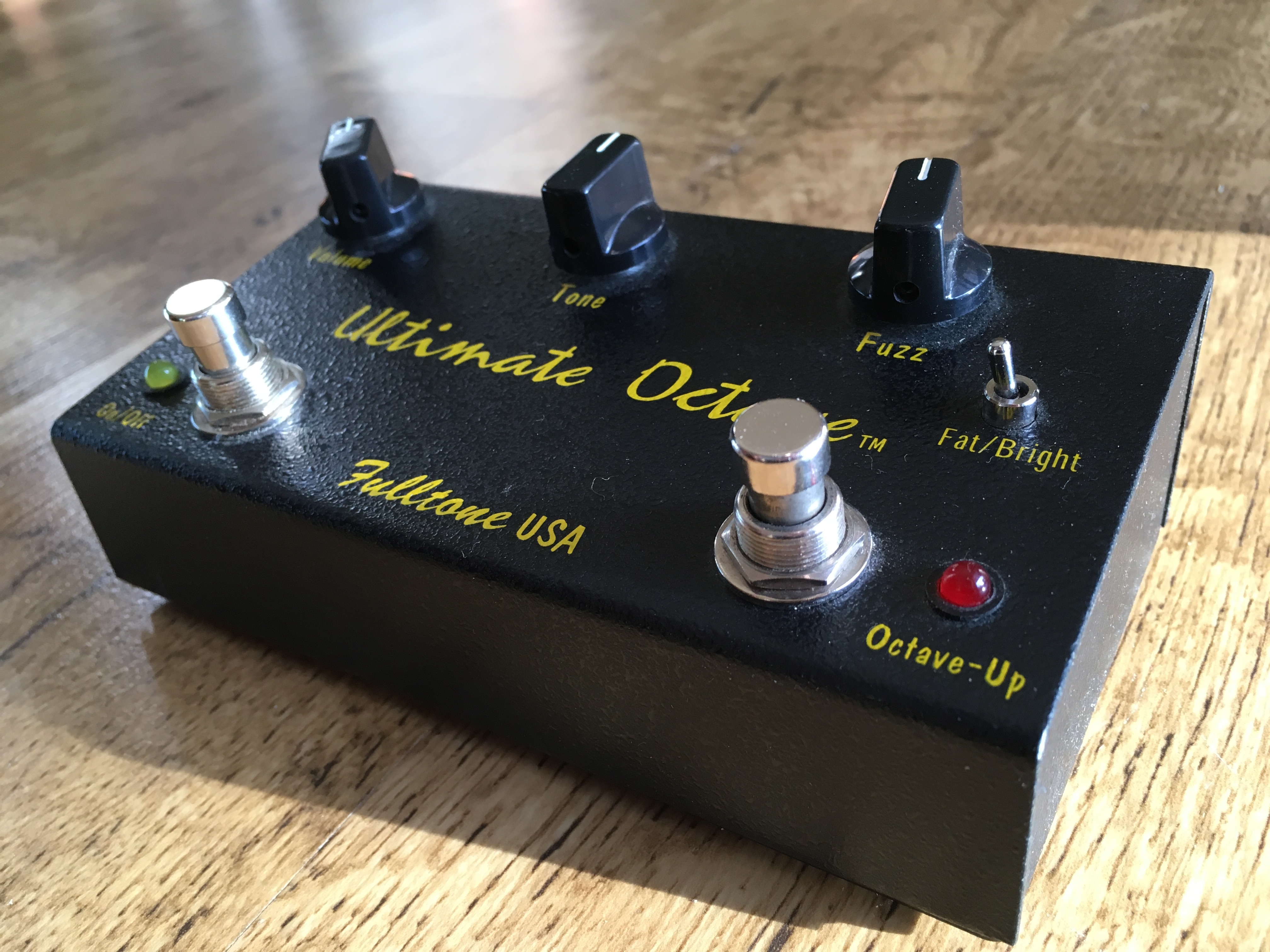 ULTIMATE OCTAVE - Fulltone Ultimate Octave - Audiofanzine