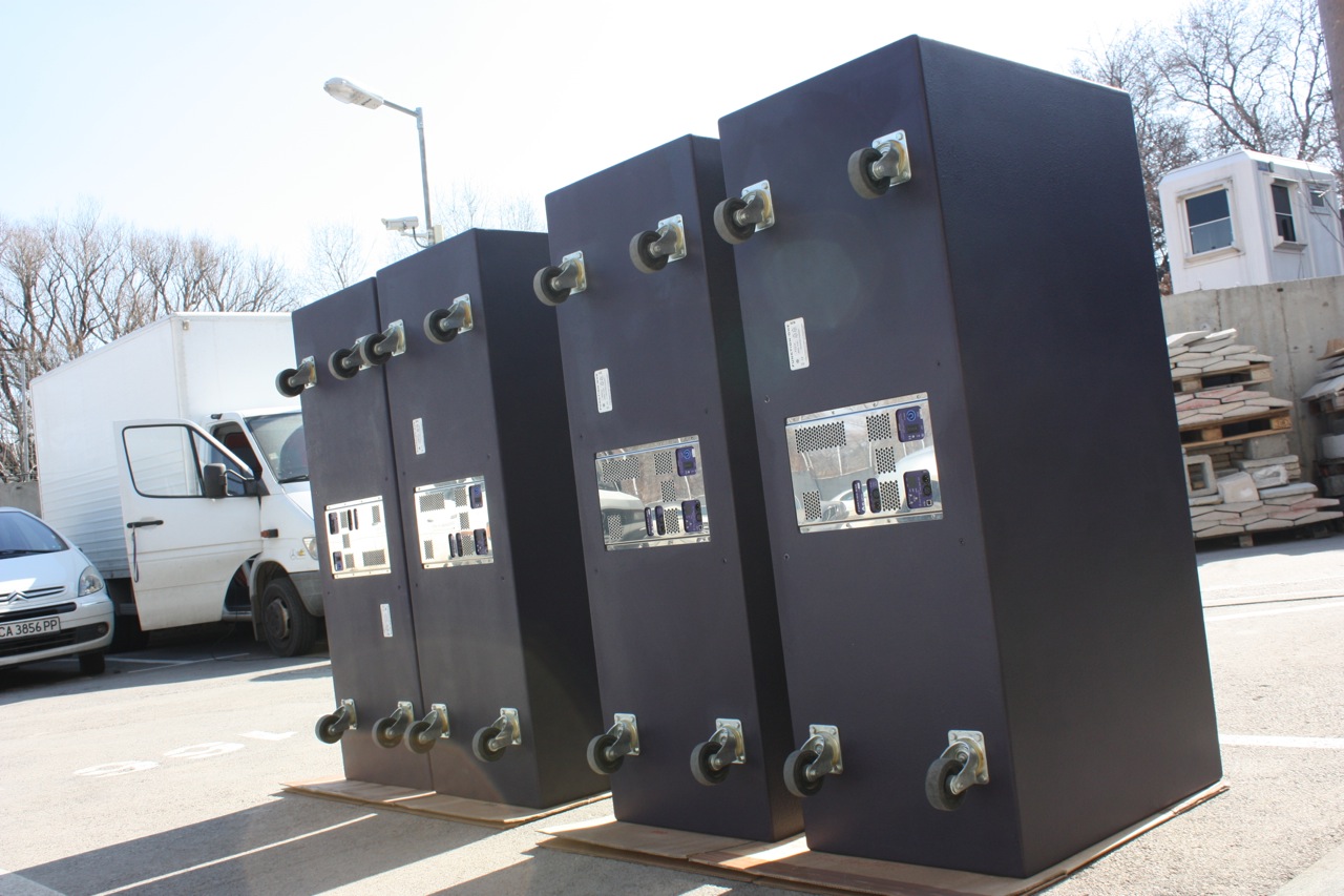 Funktion One F221A image (#487793) - Audiofanzine