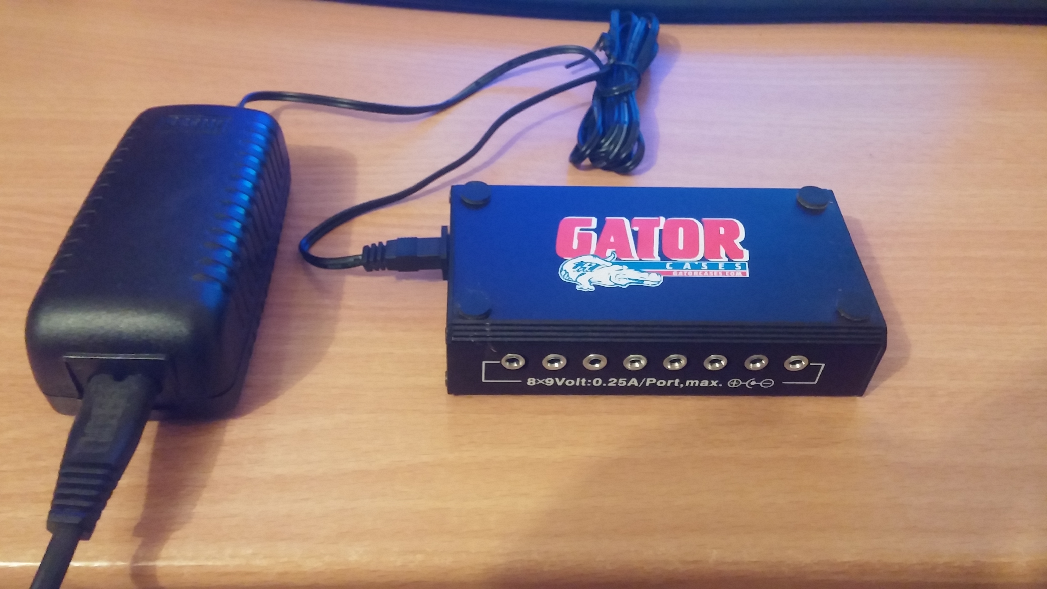 G-BUS-8 - Gator Cases G-BUS-8 - Audiofanzine