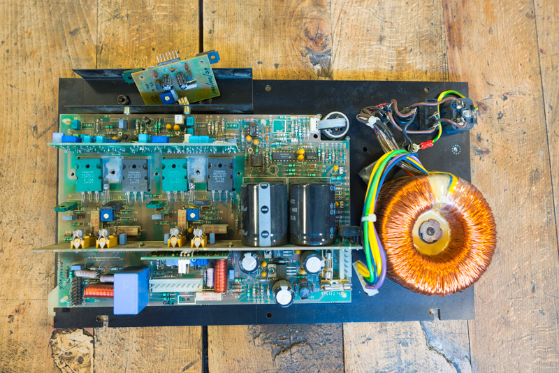 Photo Genelec 1031A : Genelec 1031A (42696) (#892576) - Audiofanzine