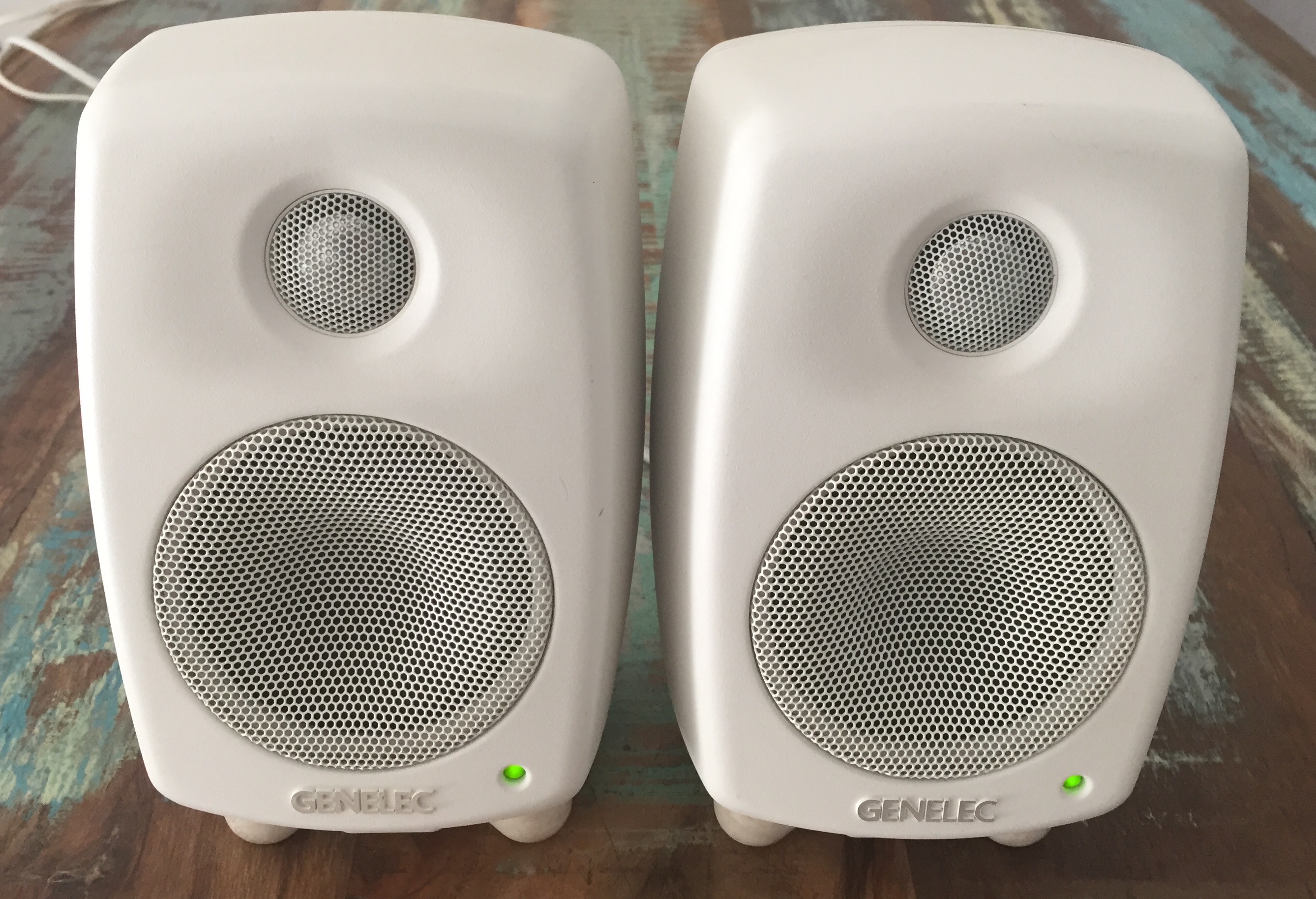 6010A - Genelec 6010A - Audiofanzine