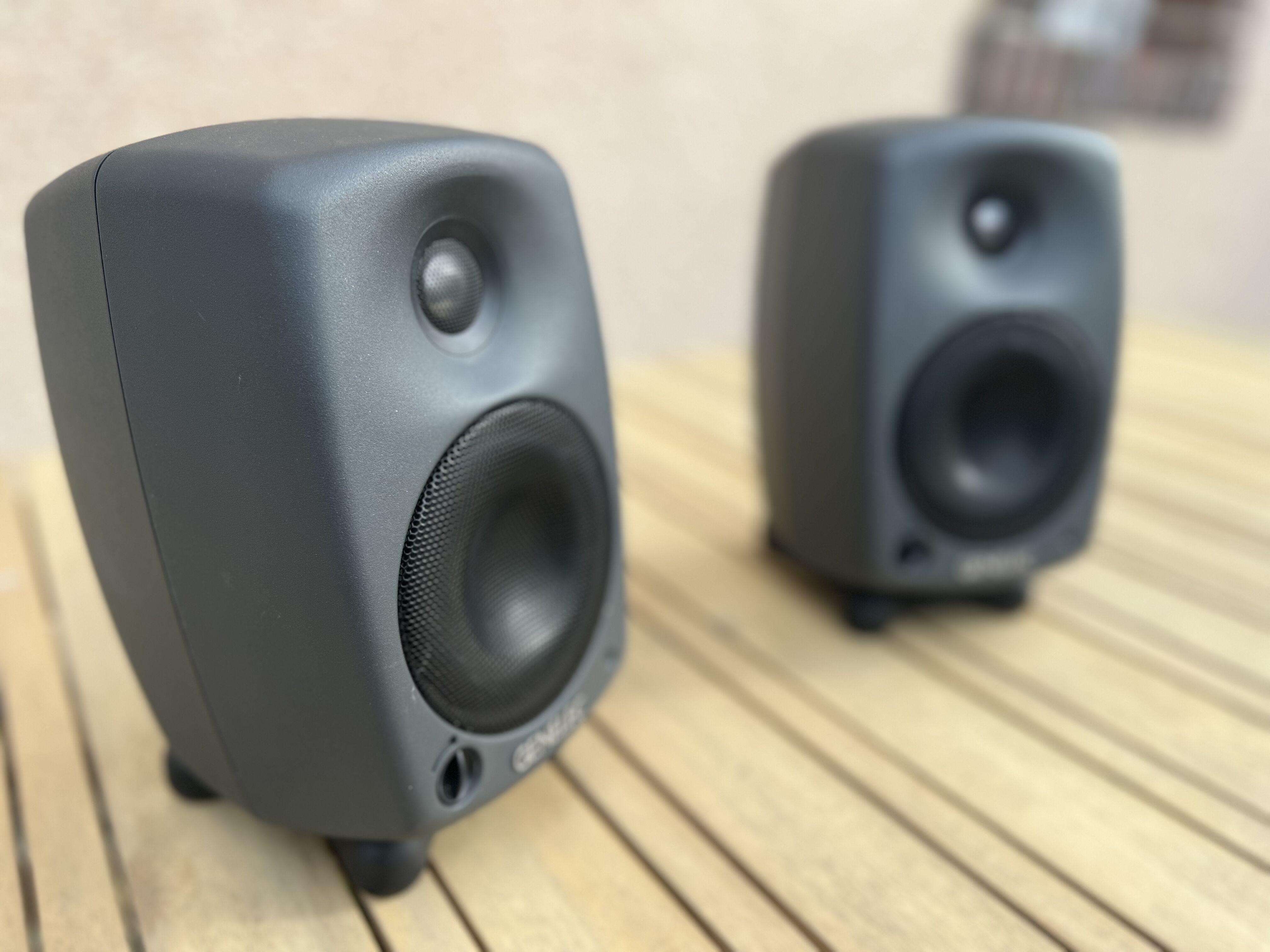 8020A - Genelec 8020A - Audiofanzine