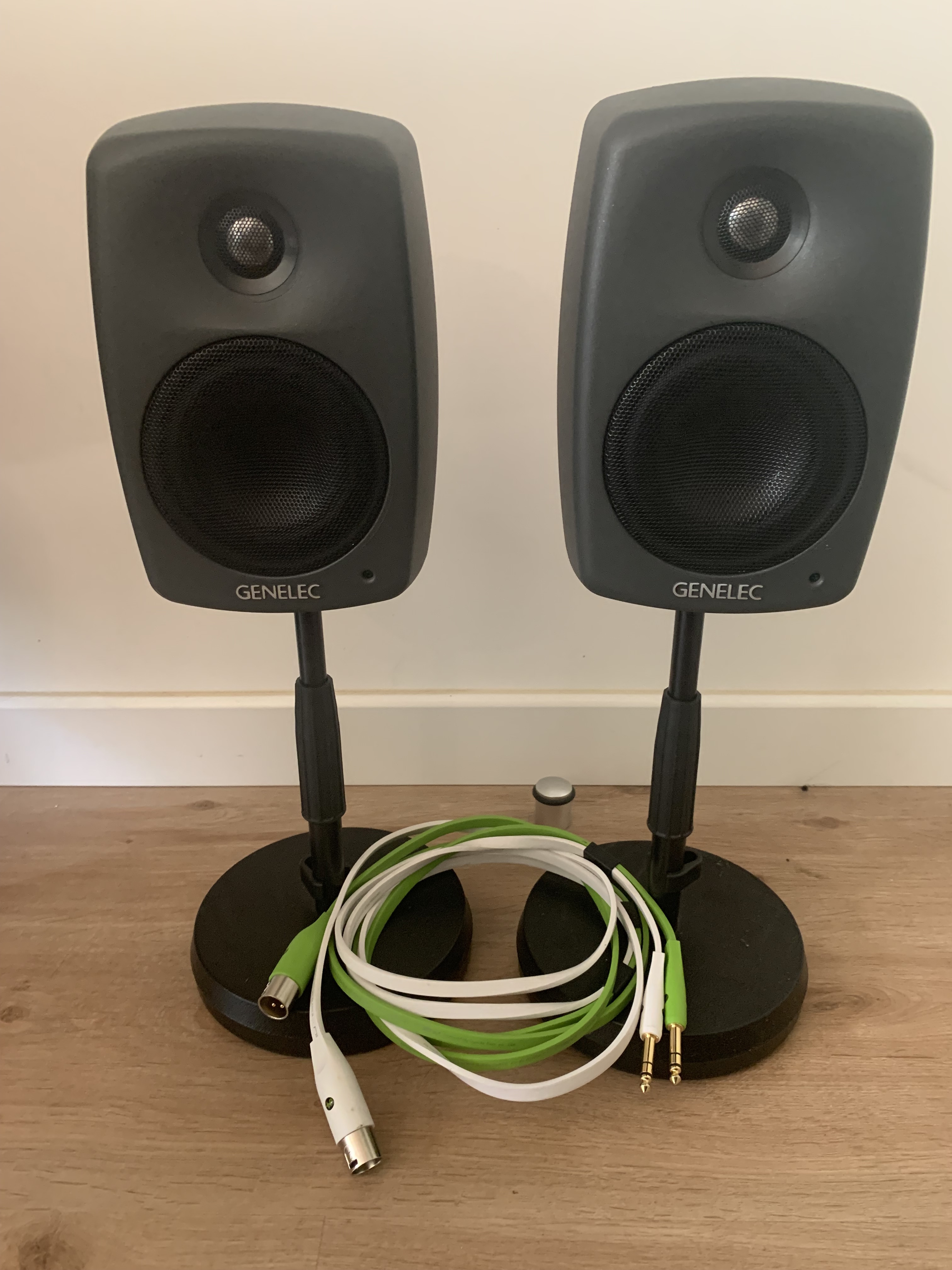 8020D - Genelec 8020D - Audiofanzine