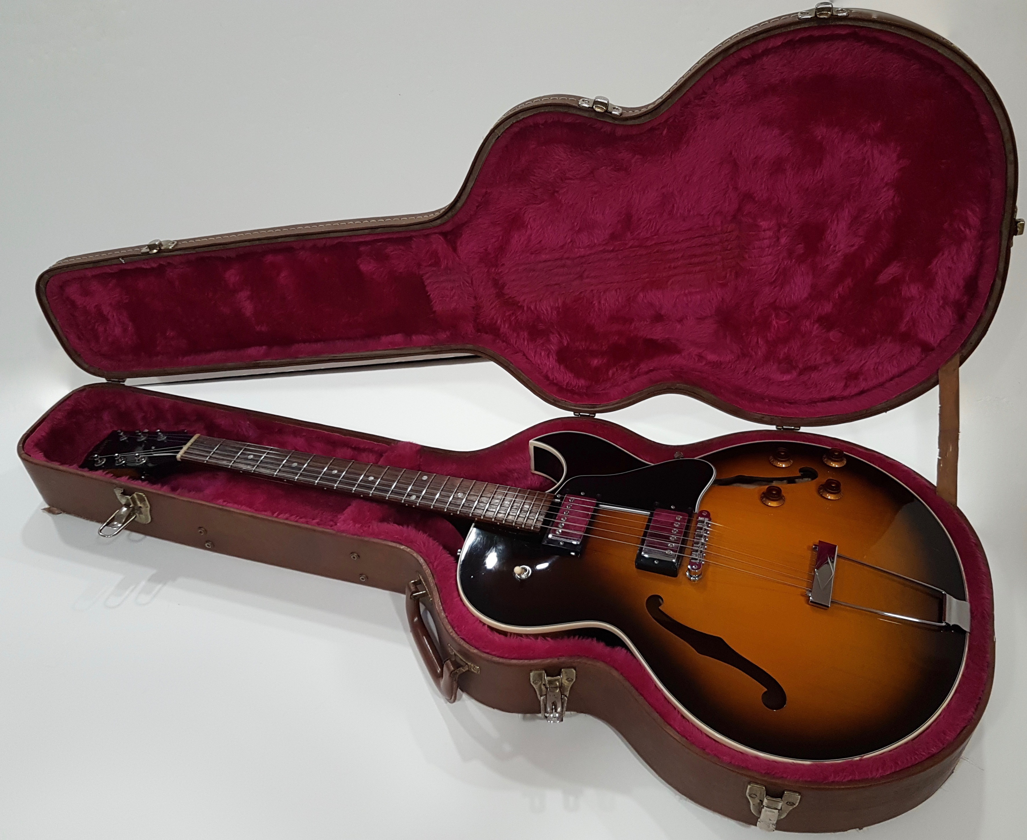 ES-135 - Gibson ES-135 - Audiofanzine