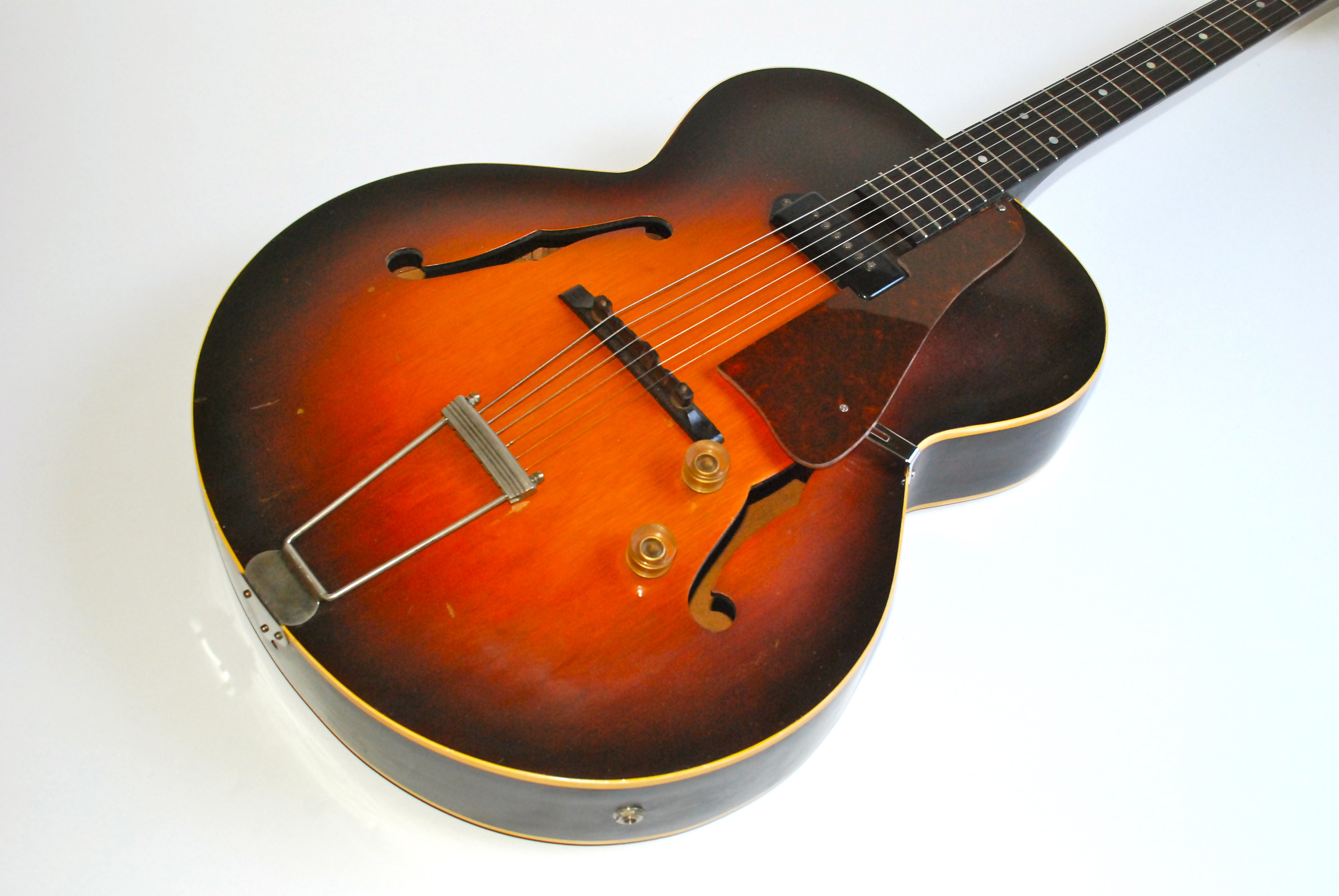 Photo Gibson ES-150 : Gibson ES-150 (25067) (#913575) - Audiofanzine