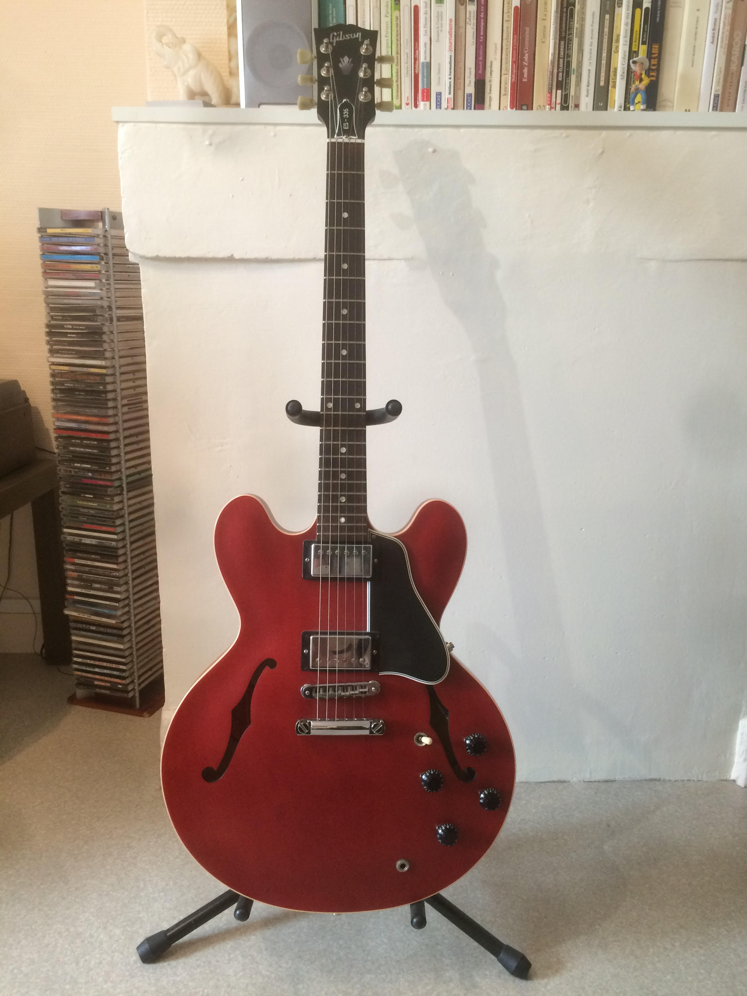 ES-335 Dot Satin Custom Shop - Red Gibson - Audiofanzine