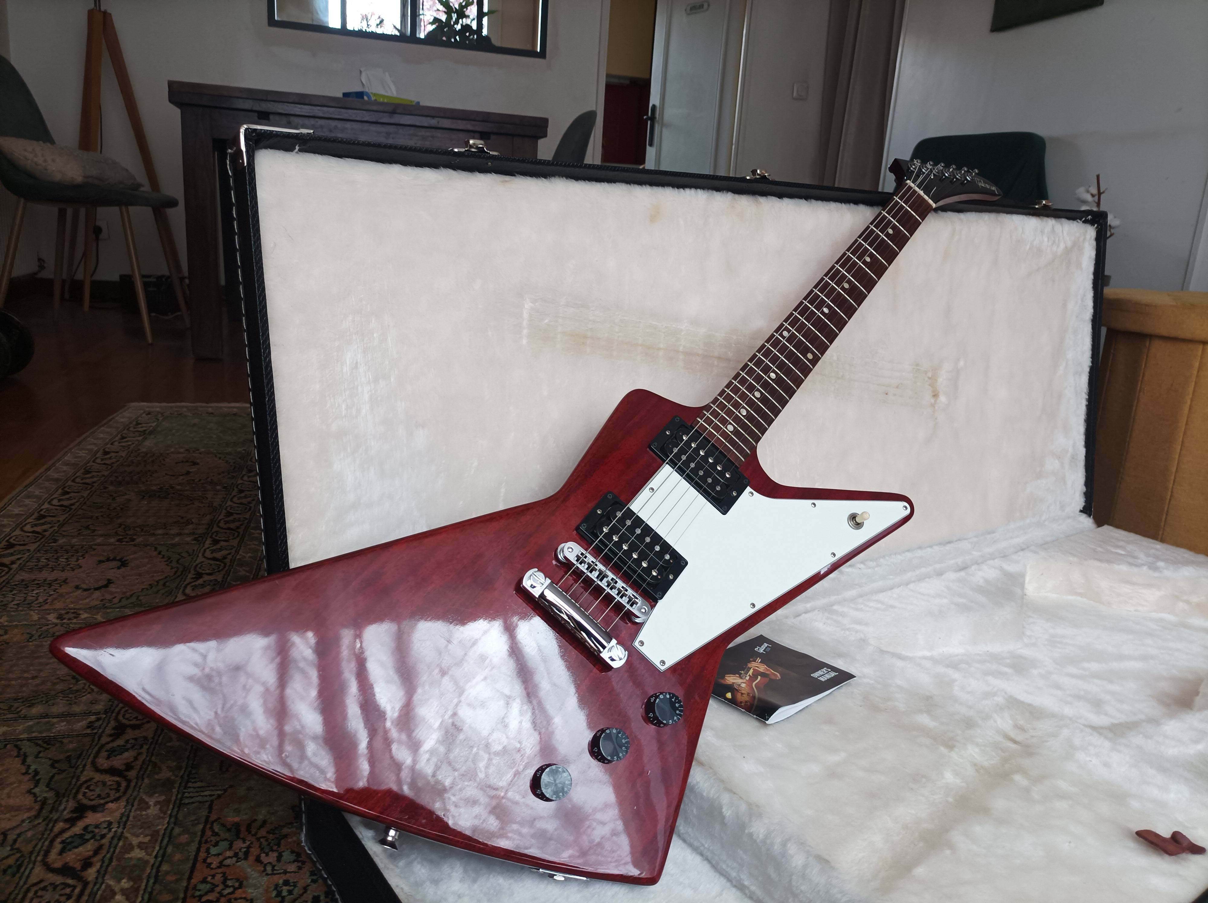 Explorer '76 Reissue - Gibson Explorer '76 Reissue - Audiofanzine