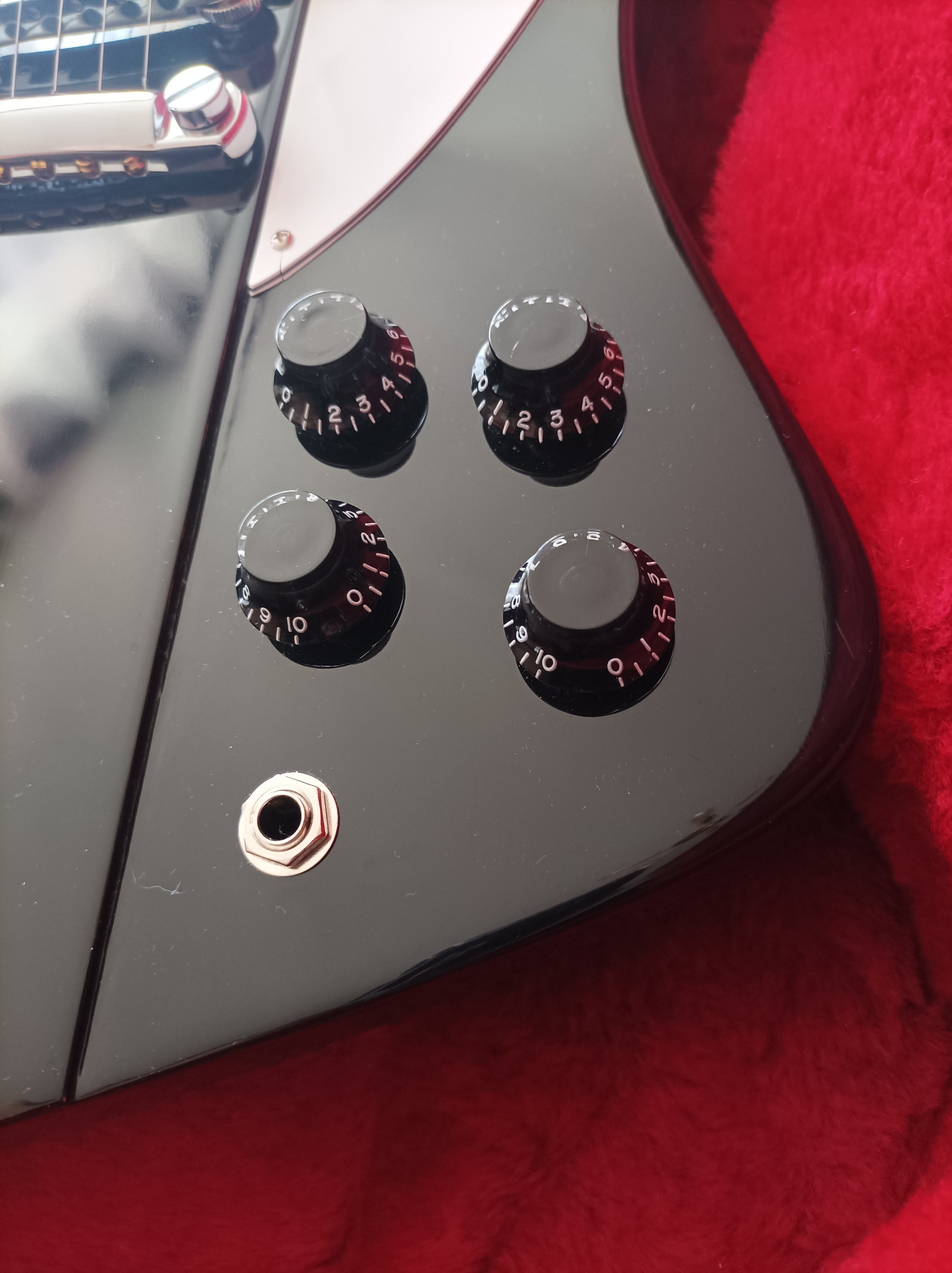 Firebird V - Gibson Firebird V - Audiofanzine