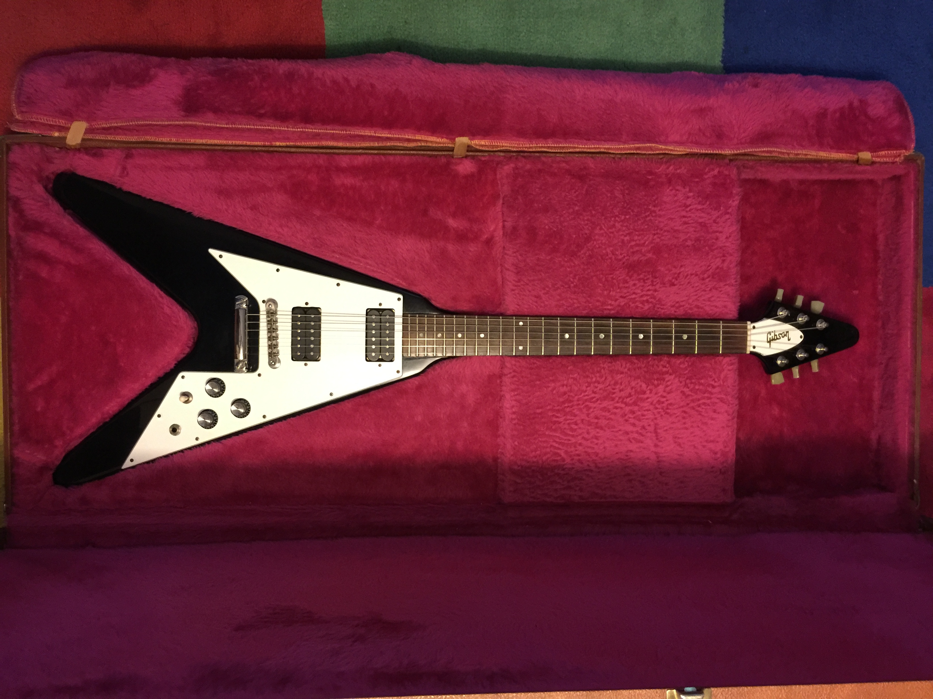 Flying V '67 Reissue - Gibson Flying V '67 Reissue - Audiofanzine