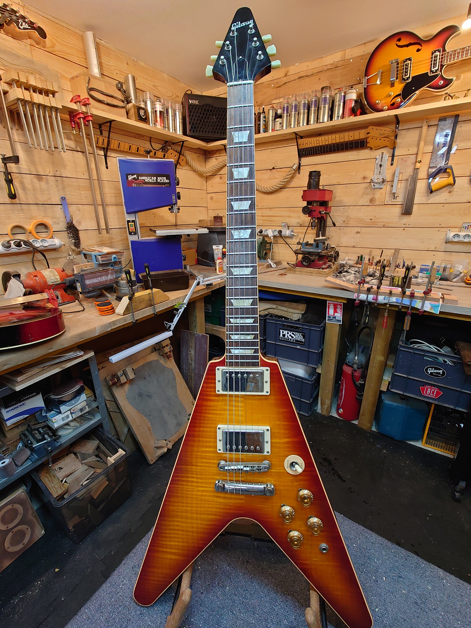 Flying V '67 Reissue - Gibson Flying V '67 Reissue - Audiofanzine