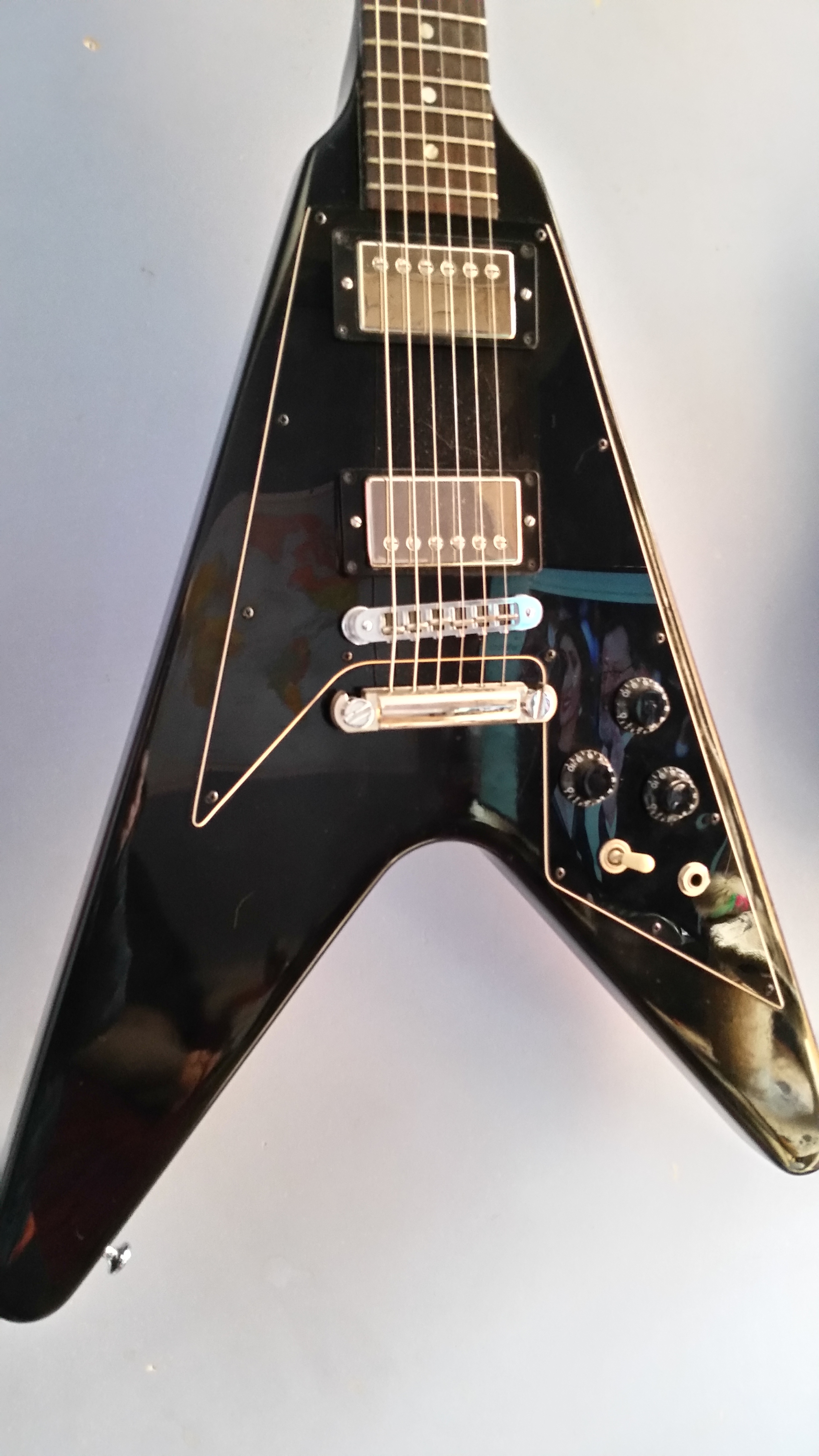 Photo Gibson Flying V '67 Reissue - Ebony : Gibson Flying V '67 Reissue ...