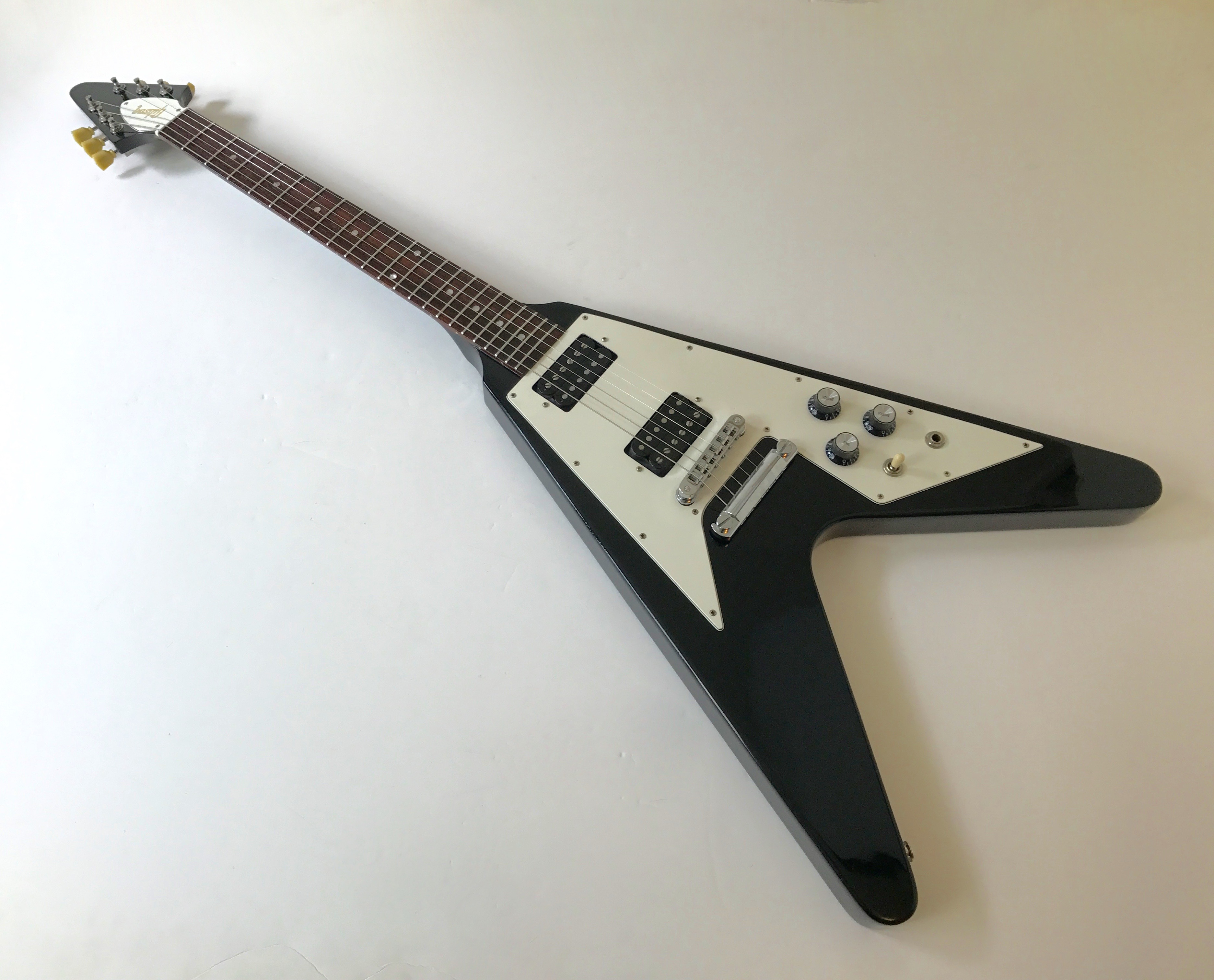 Photo Gibson Flying V '67 Reissue - Ebony : Gibson Flying V '67 Reissue ...