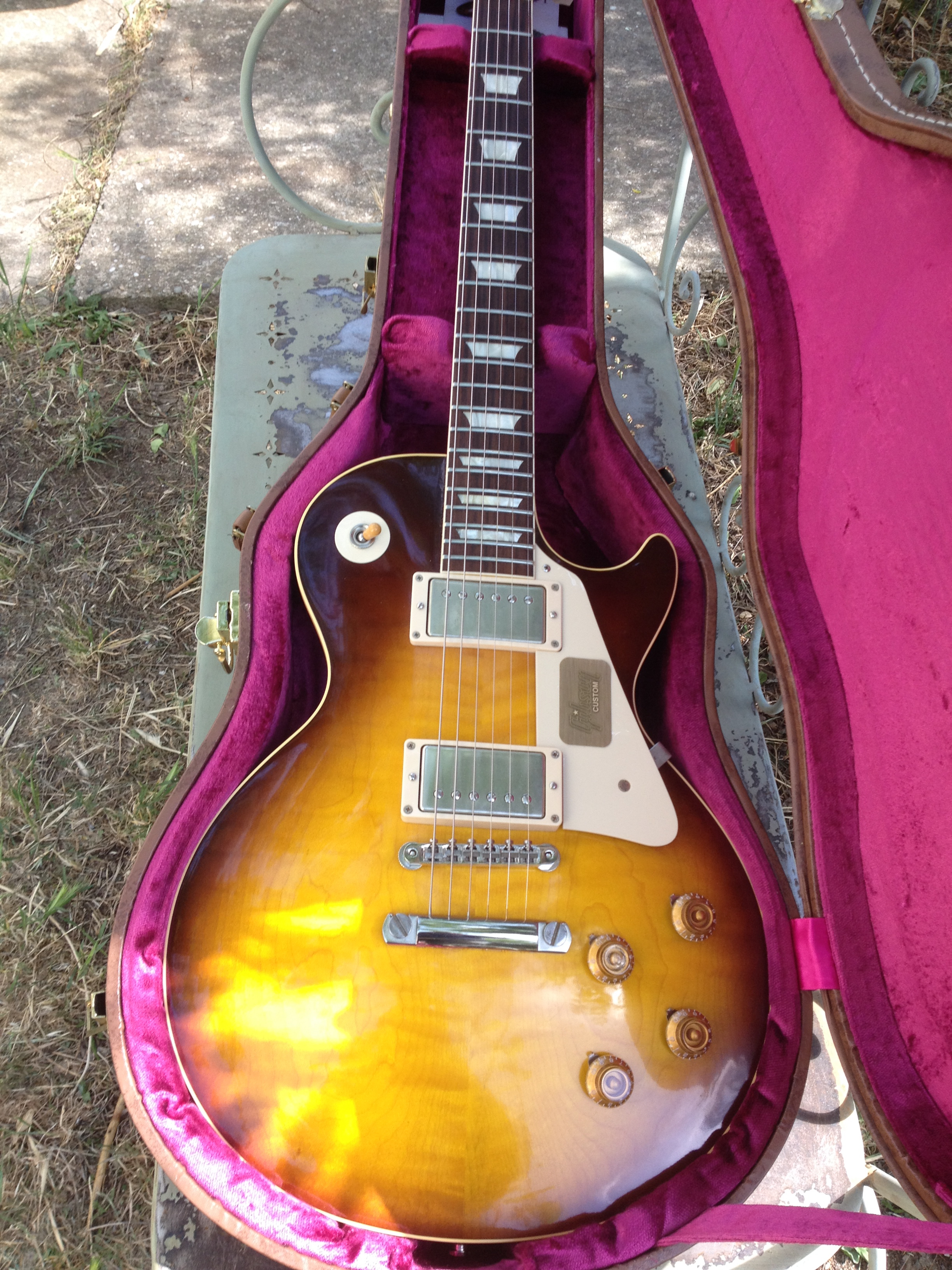 Joe Perry 1959 Les Paul - Faded Tobacco Burst Aged Gibson - Audiofanzine