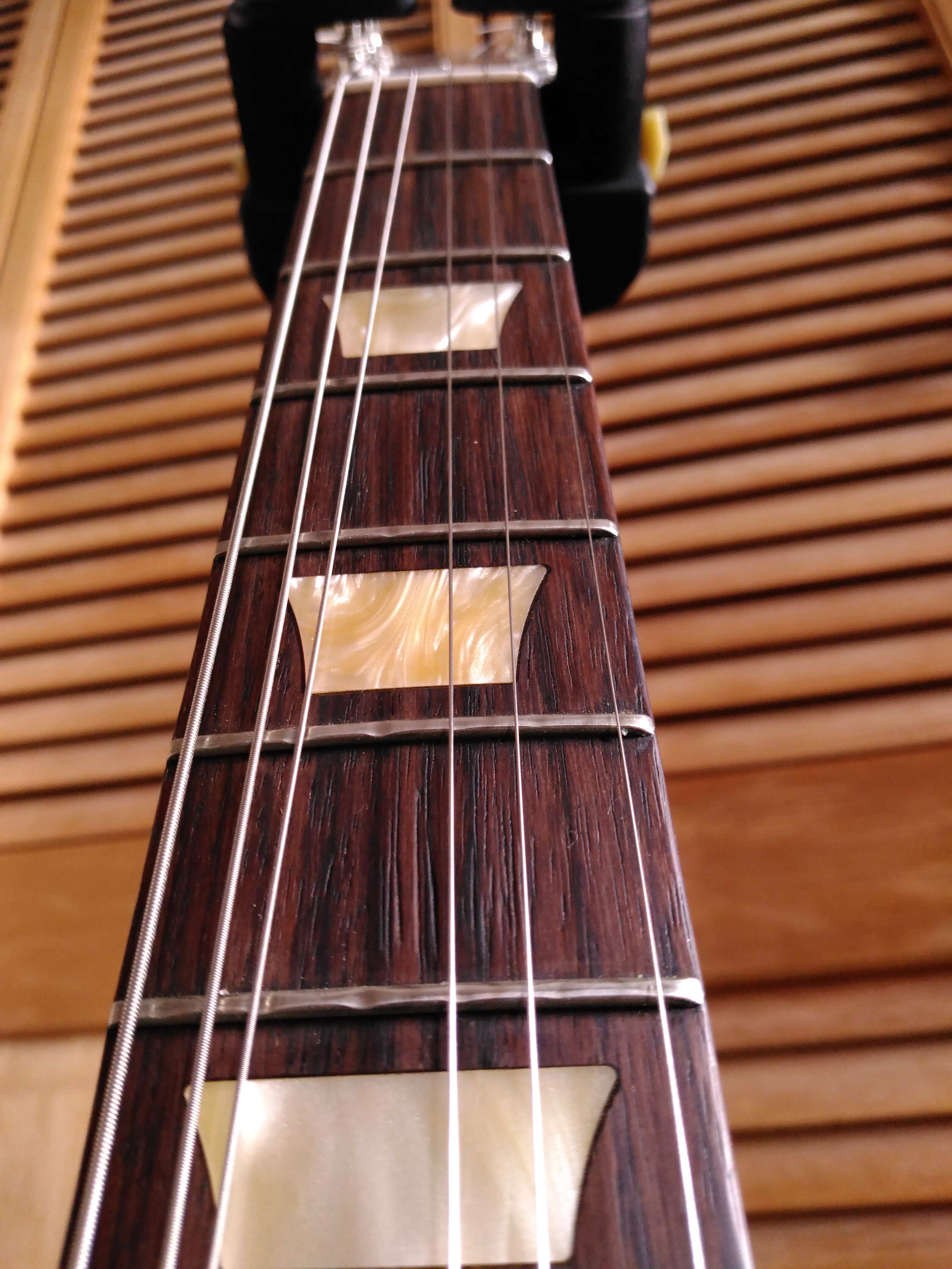 Les Paul Studio Faded - Gibson Les Paul Studio Faded - Audiofanzine