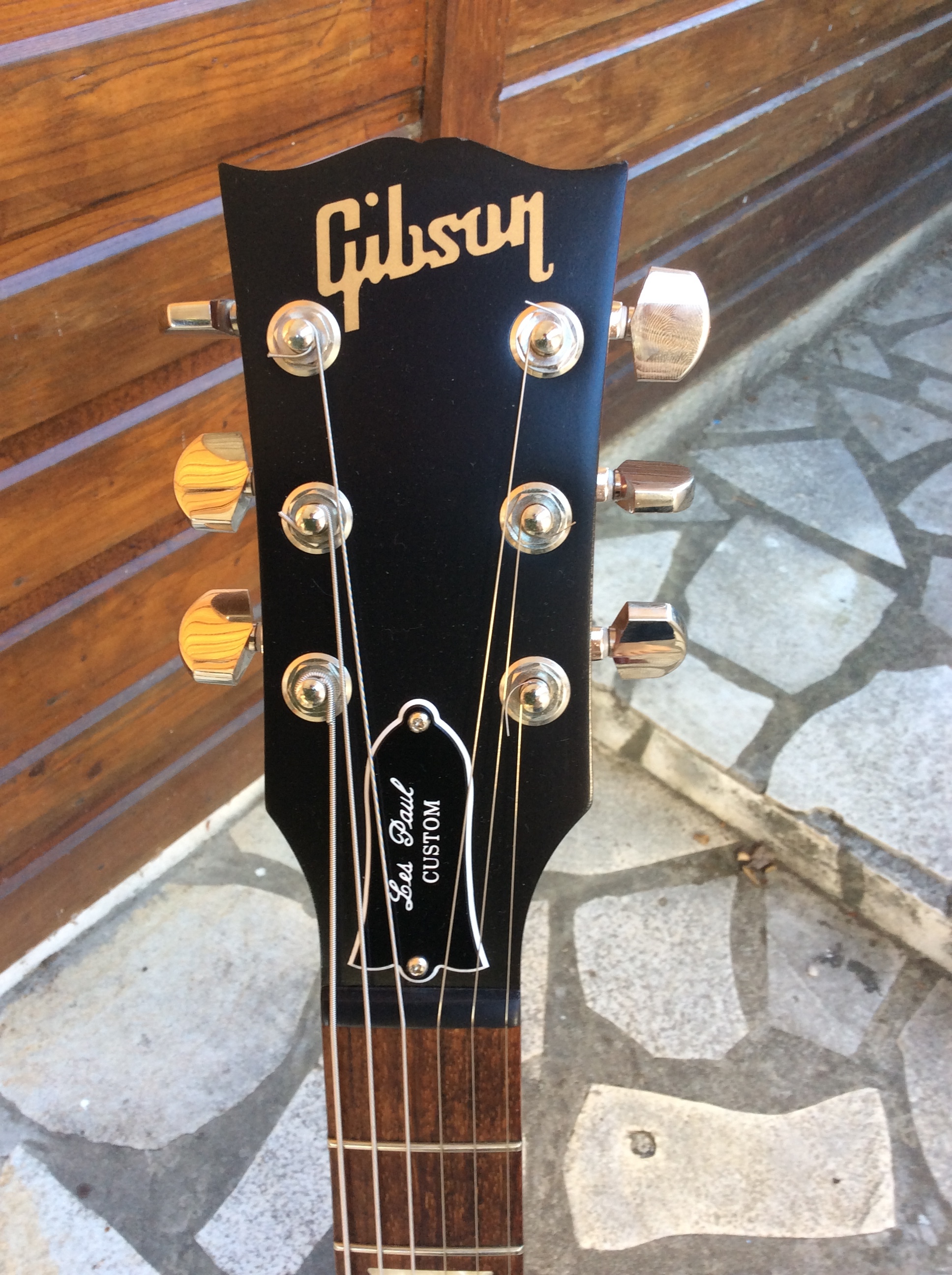 Les Paul Studio LPJ DLX - Worn Brown Chocolate Gibson - Audiofanzine