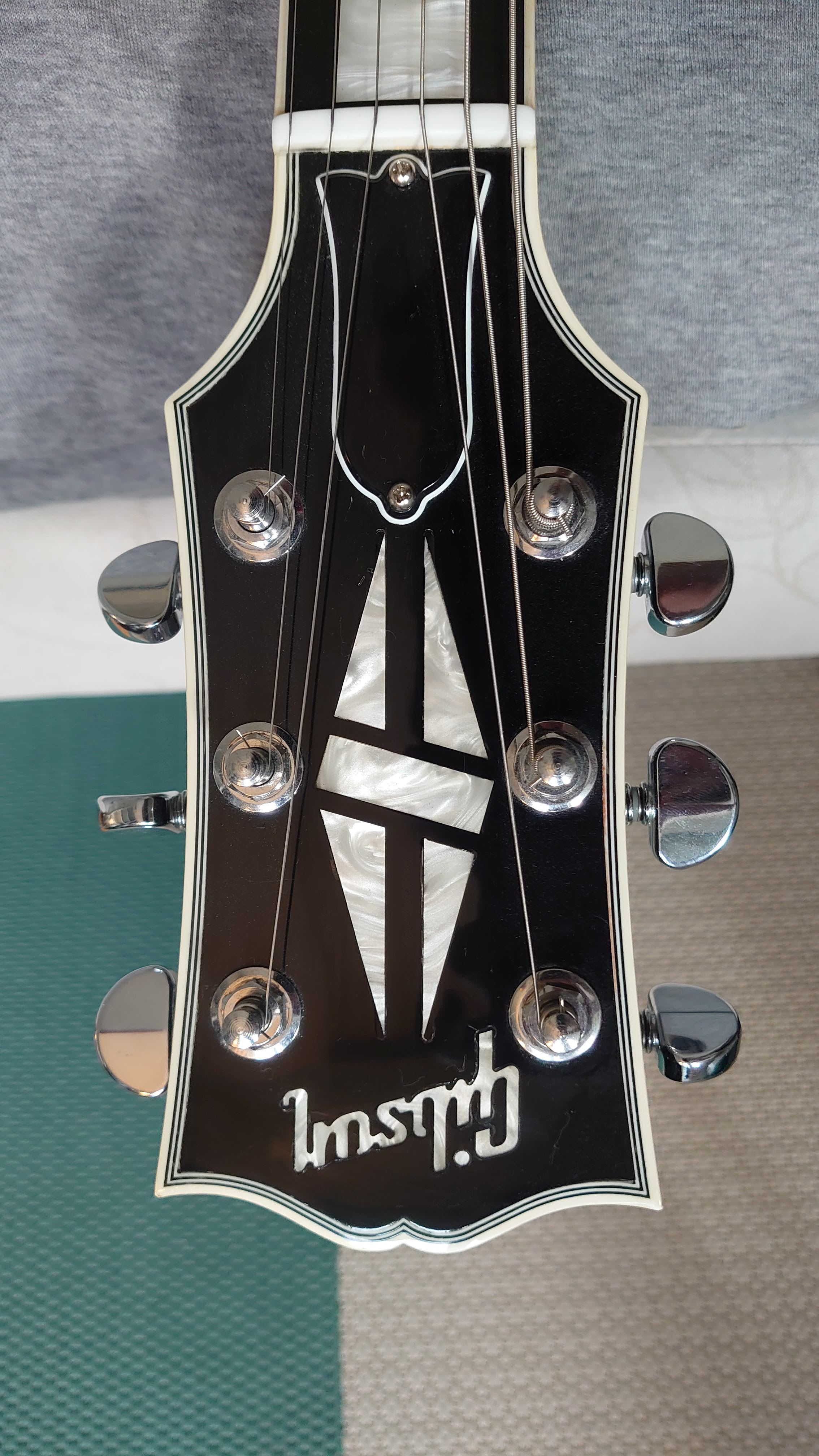 Midtown Custom - Gibson Midtown Custom - Audiofanzine
