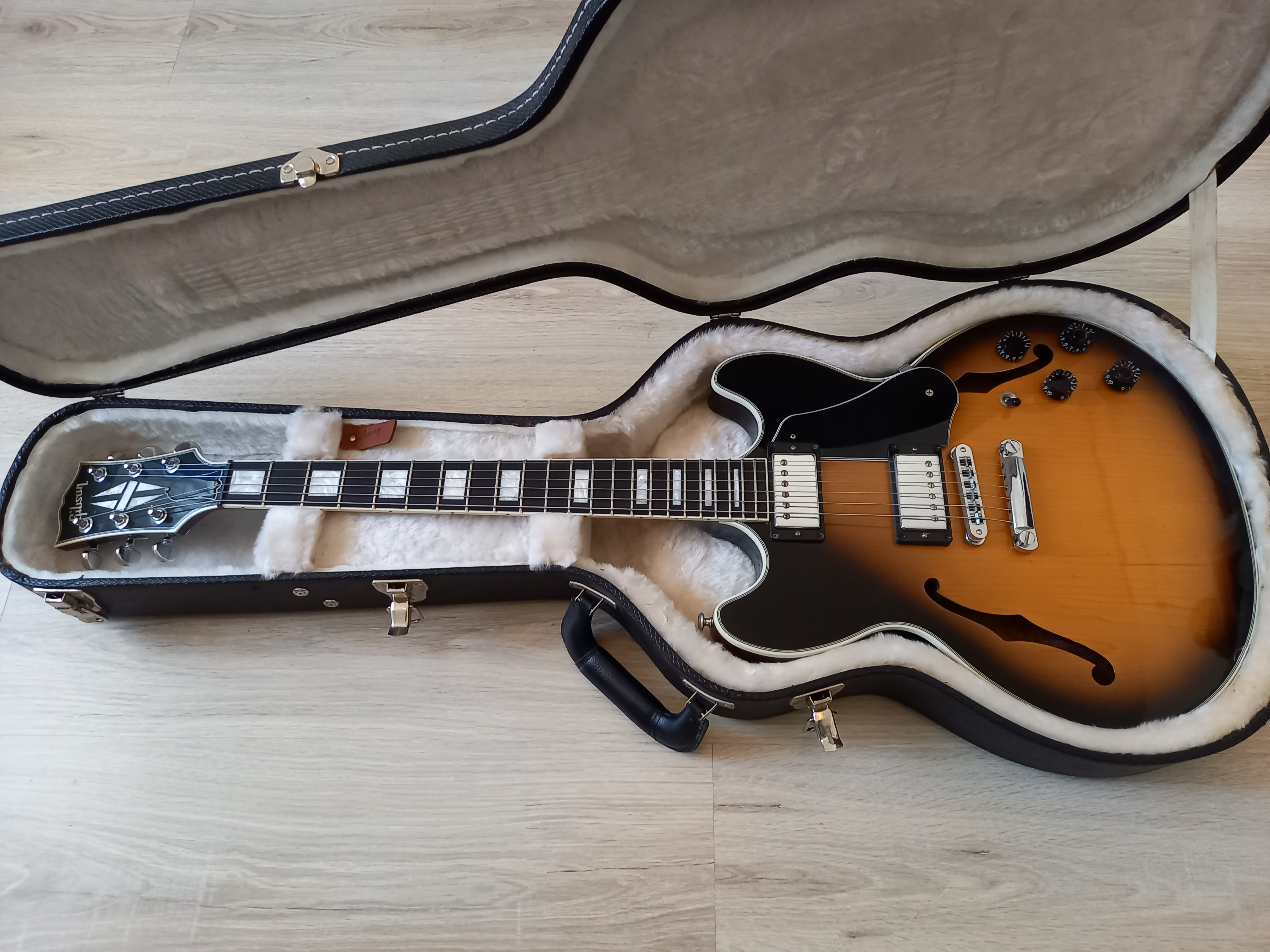 Midtown Custom - Gibson Midtown Custom - Audiofanzine